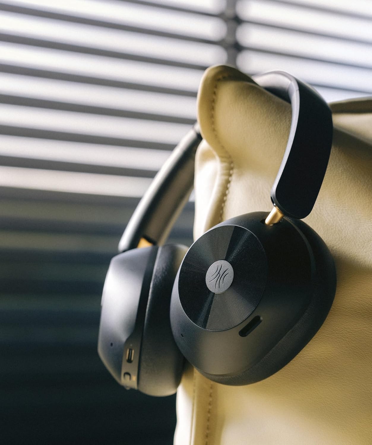 OneOdio Focus A5 Wireless Over-Ear Headphones, Hybrid Active Noise Cancelling, 75H Playtime, Hi-Res LDAC Wireless Audio, Bluetooth 5.4, Built-in Mic for Clear Calls, Low Latency Game Mode