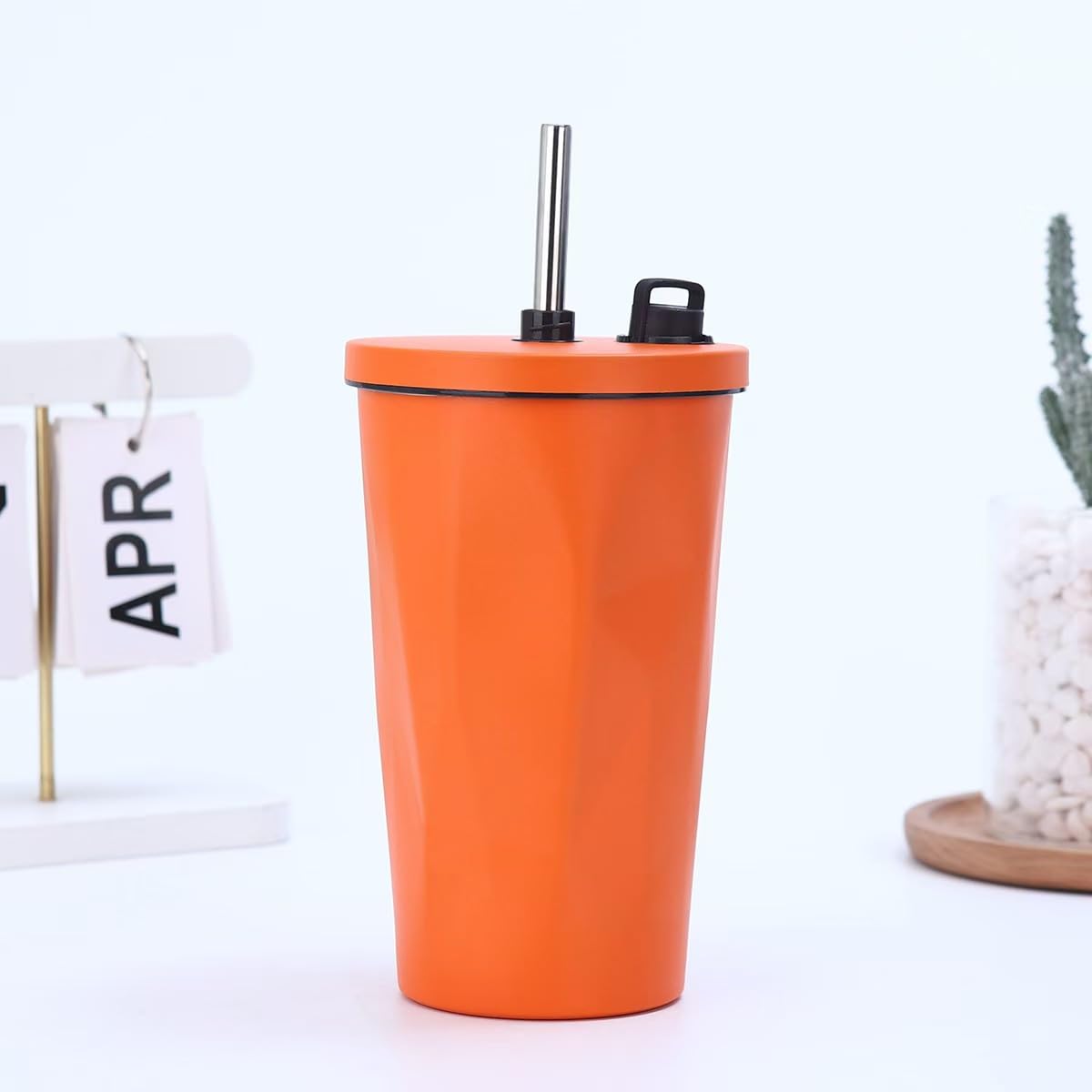 FRAGSCEN Insulated Tumbler with Lid and Straw, 20 OZ Stainless Steel Tumbler with Screw Lid, Iced Coffee Cup, Double Wall Vacuum Tumblers, Leakproof Water Bottle Travel Mug, Orange