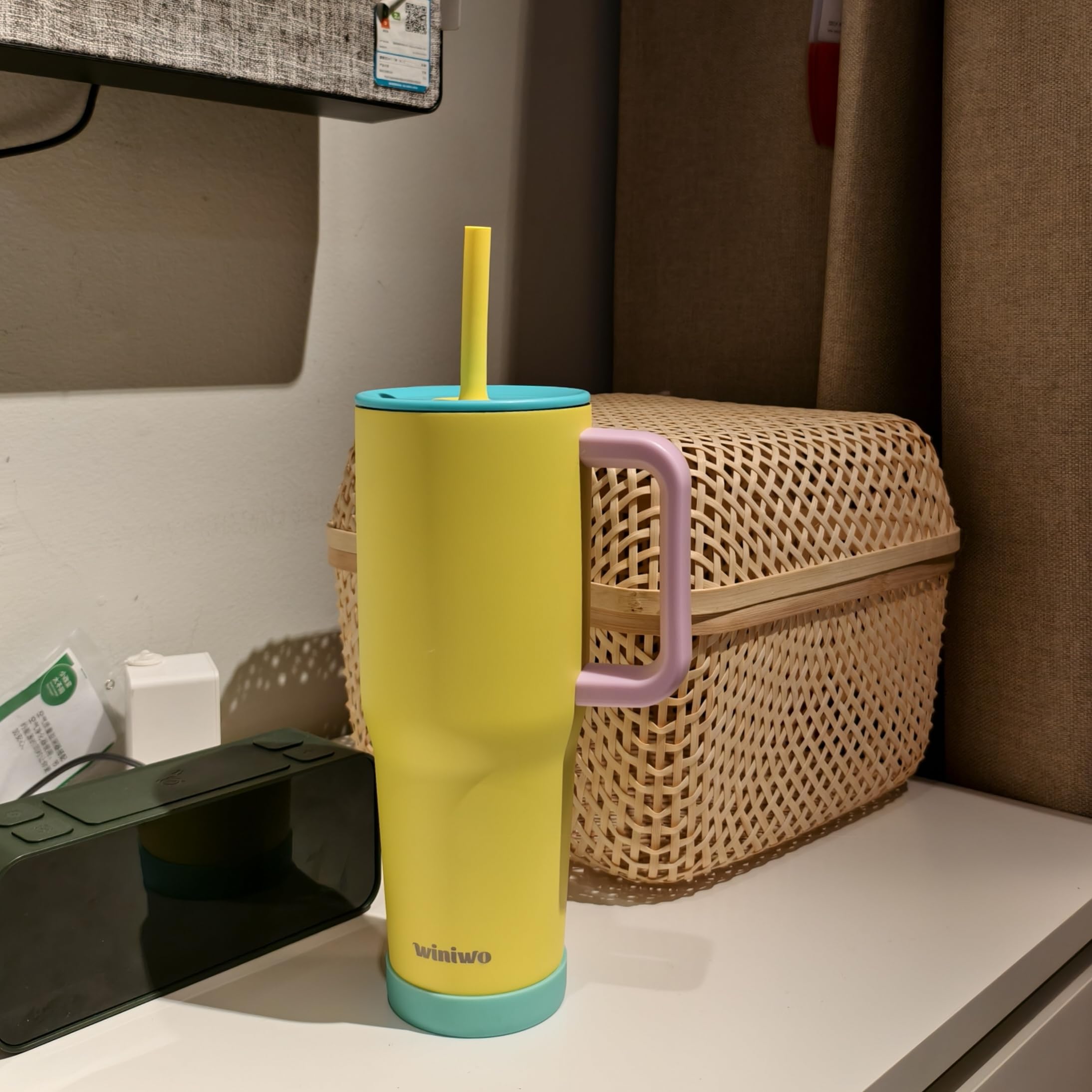 winiwo 40 oz Tumbler with Handle and Straw for Her, Flexible Straw, Insulated Tumbler Cups with Silicone Bottom, Keeps Beverages Cold Up to 24 Hours, Gym/Work/Travel/School/Gift(Lemon Yellow)