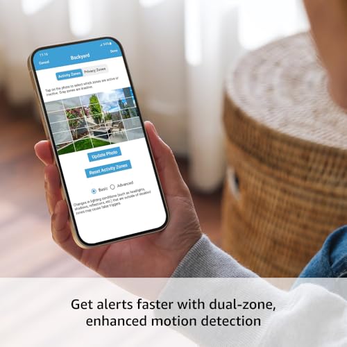 Blink Outdoor 4 + Sync Module XR β Wire-free smart security camera, two-year battery, go up to 400 feet from your home with extended range β 1 camera system