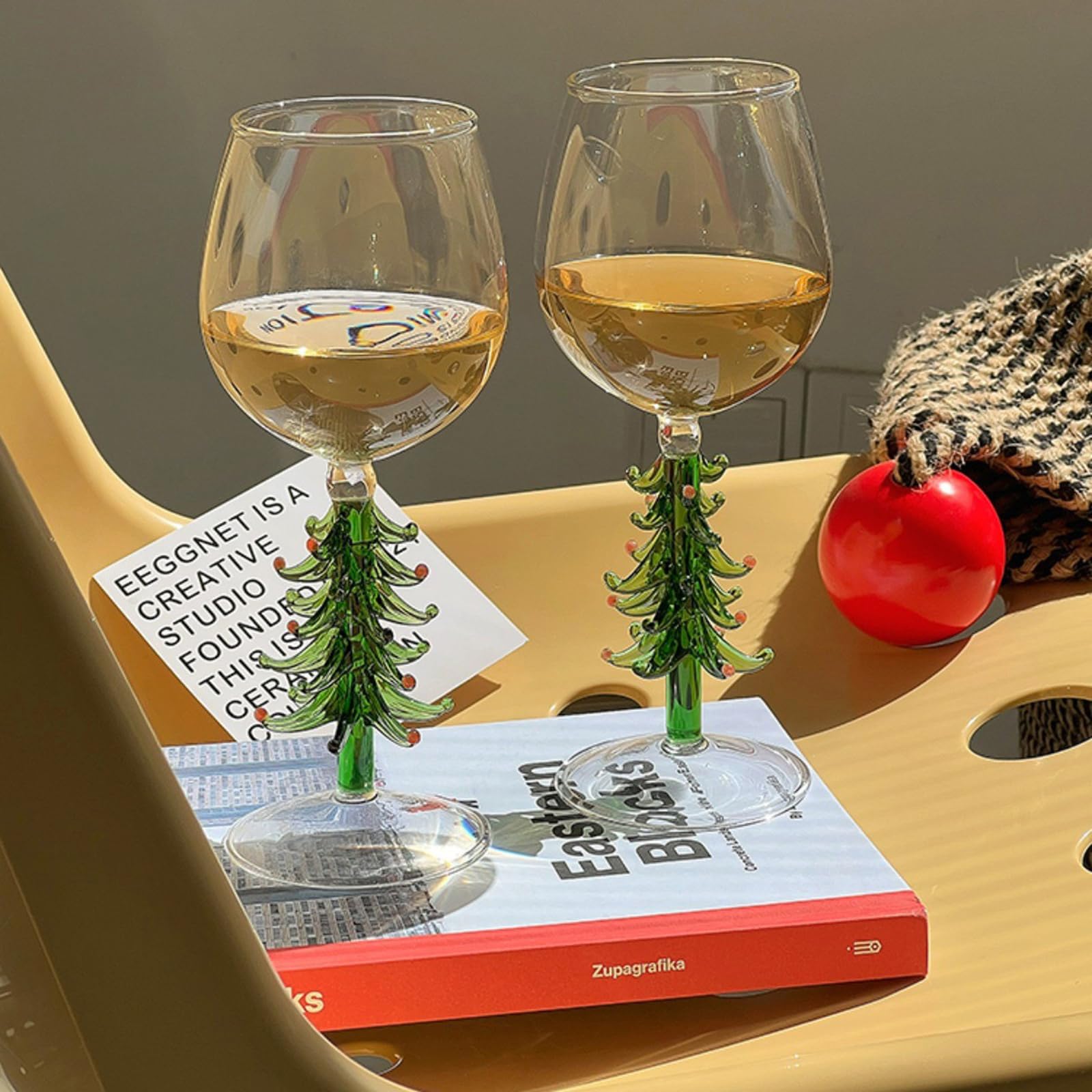 3D Cup With Christmas Tree Figurine Inside Stemless Glass For Wine Water Milk Goblet-Drinking Glass Cup