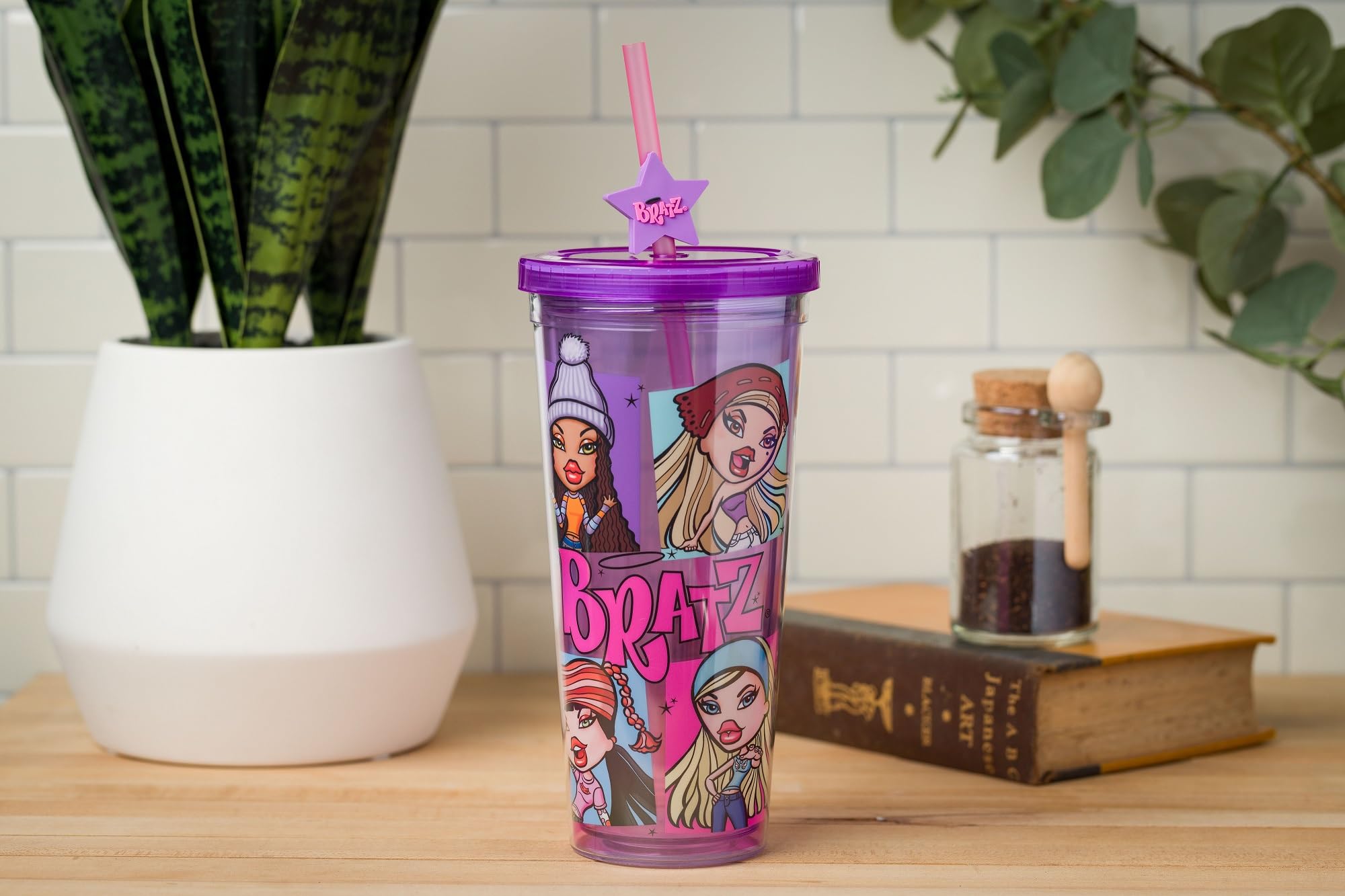 Silver Buffalo Bratz Dolls Featuring Cloe, Yasmin, Jade, and Sasha Pink and Purple Plastic Cold Cup with Lid and Straw Topper, 24 Ounces