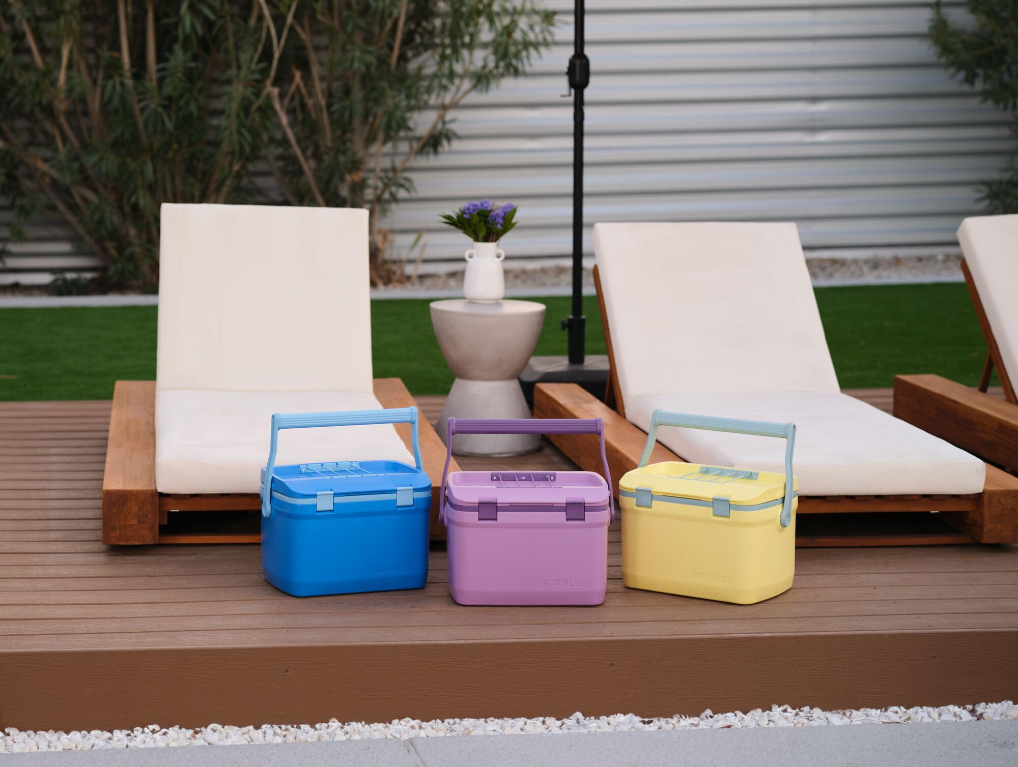 Stanley Adventure Outdoor Cooler 16 qt | Heavy Duty Outdoor Camping Cooler with Easy Carry Top Handle | 36 Hour Cooling Ice Chest for 21 Cans| BPA-Free | Pomelo