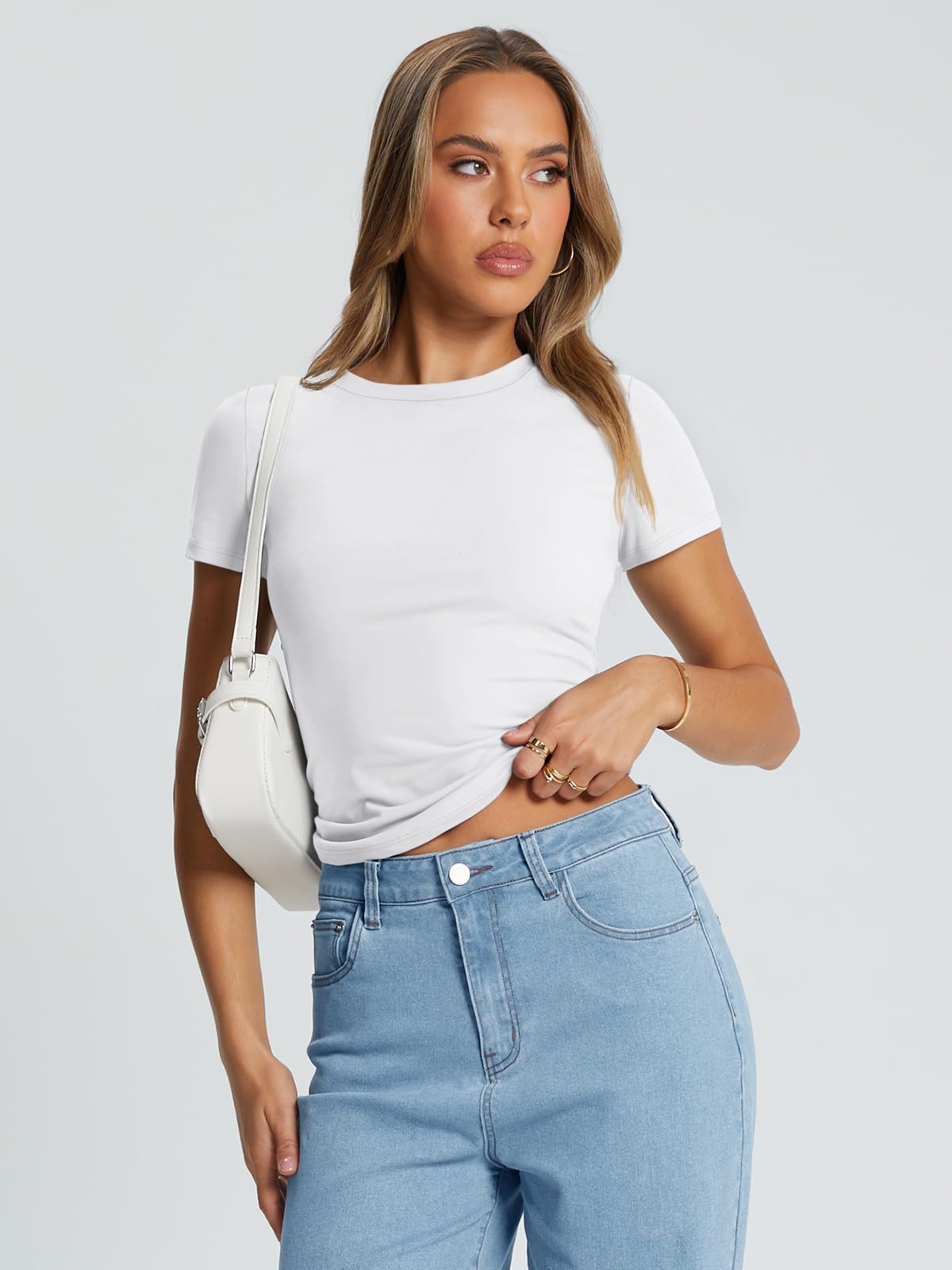 Trendy Queen Womens Basic Short Sleeve Slim Fit T Shirts Soft Crewneck Crop Y2k Tee Summer Cute Gym Fashion Clothes White Medium