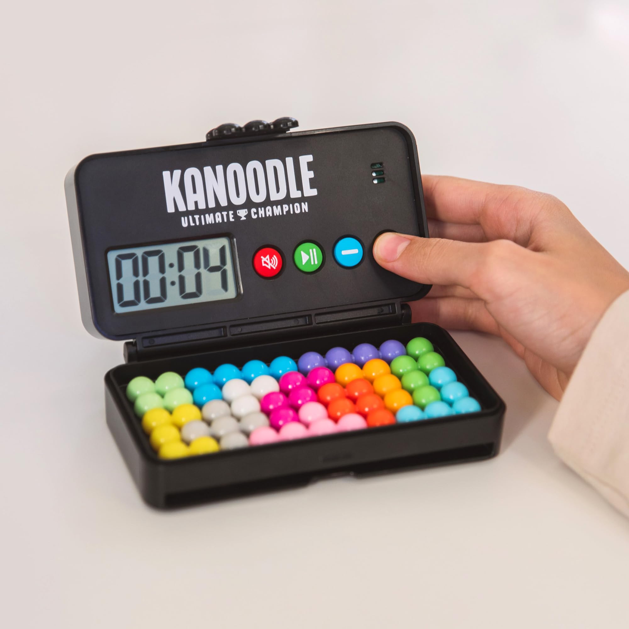 Educational Insights Kanoodle® Ultimate Champion 3D - Brain Teaser Puzzle Game, Featuring 500 Challenges, Gift for Ages 7+