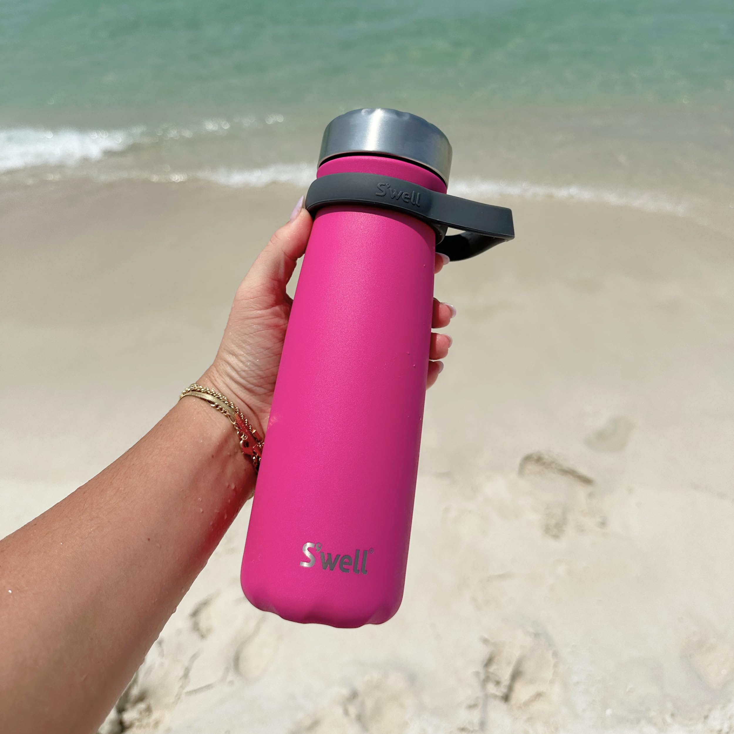 S'well Stainless Steel Traveler With Handle, 24oz, Azalea Pink, Triple Layered Vacuum Insulated Containers Keeps Drinks Cold for 40 Hours and Hot for 16, BPA Free, Easy Carrying On the Go