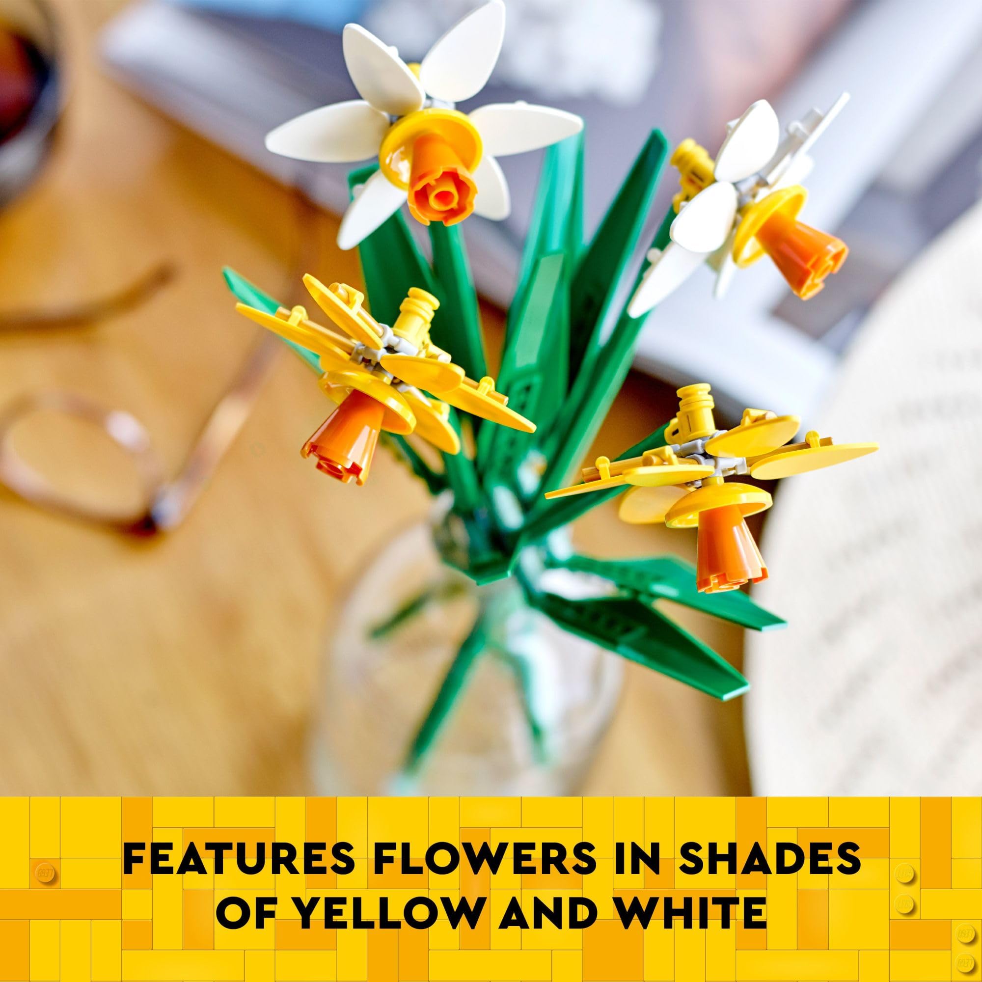 LEGO Daffodils - Building Toy for Kids, Girls and Boys, Ages 8+ - Easter Basket Gift for Kids - Artificial Daffodil for Bedroom Decor and Display - 40747