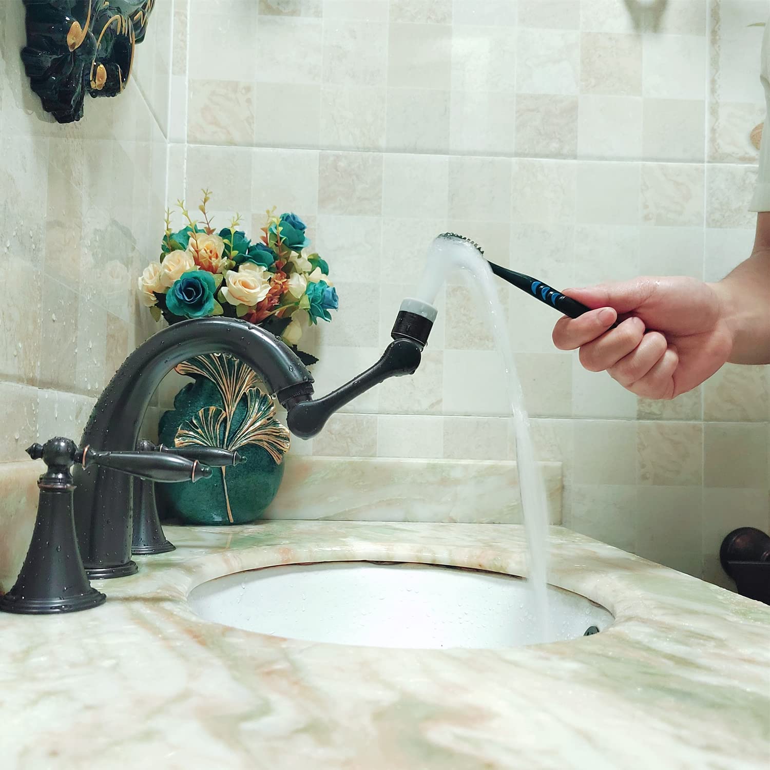 Holge 1080° Rotation Faucet Extender CUPC Aerator Universal Bathroom Rotatable Tap Nozzle Kitchen Sink Aerator with 2 Water Outlet Modes Oil Rubbed Bronze