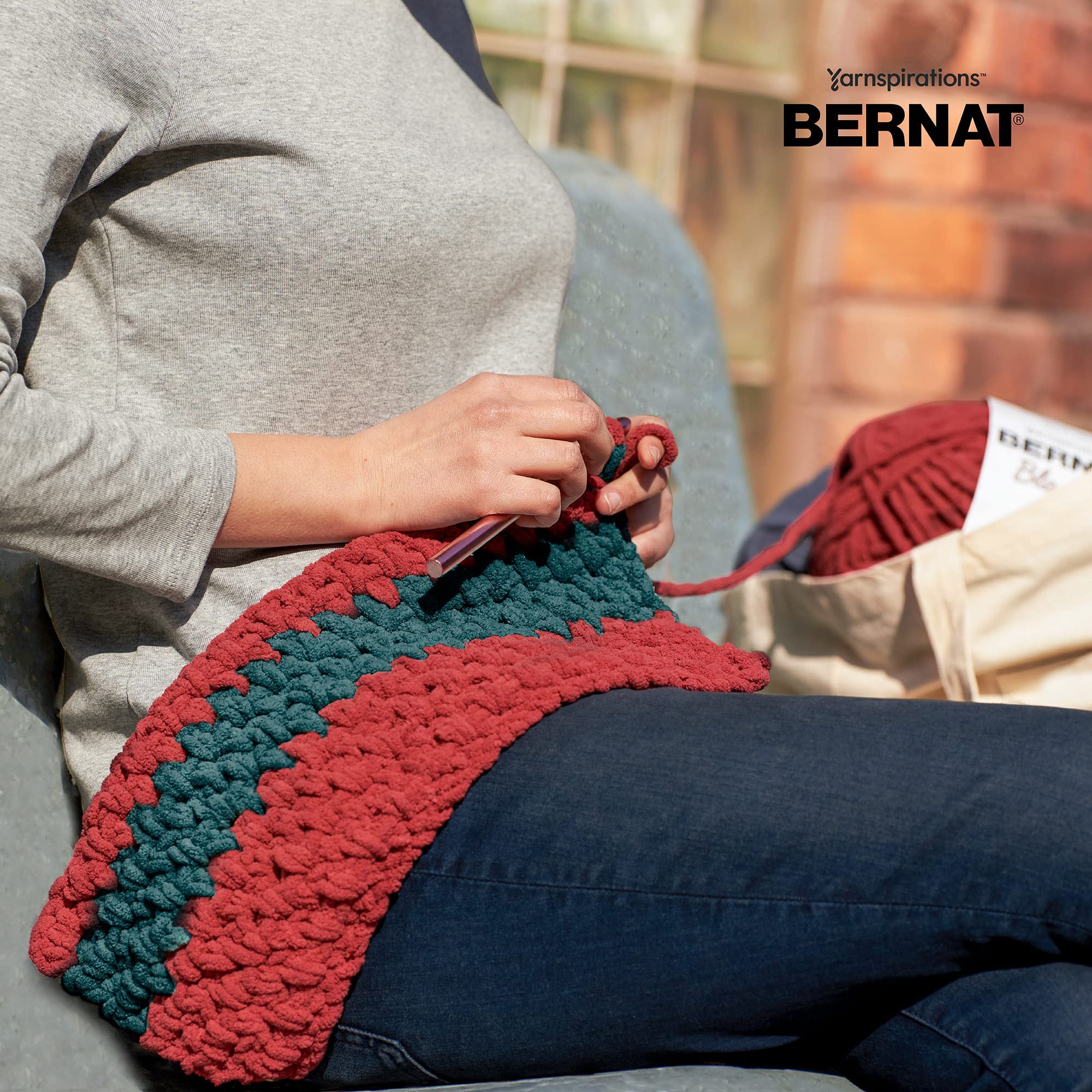 Bernat Blanket Brights Royal Blue Yarn - 2 Pack of 300g/10.5oz - Polyester - 6 Super Bulky - 220 Yards - Knitting/Crochet
