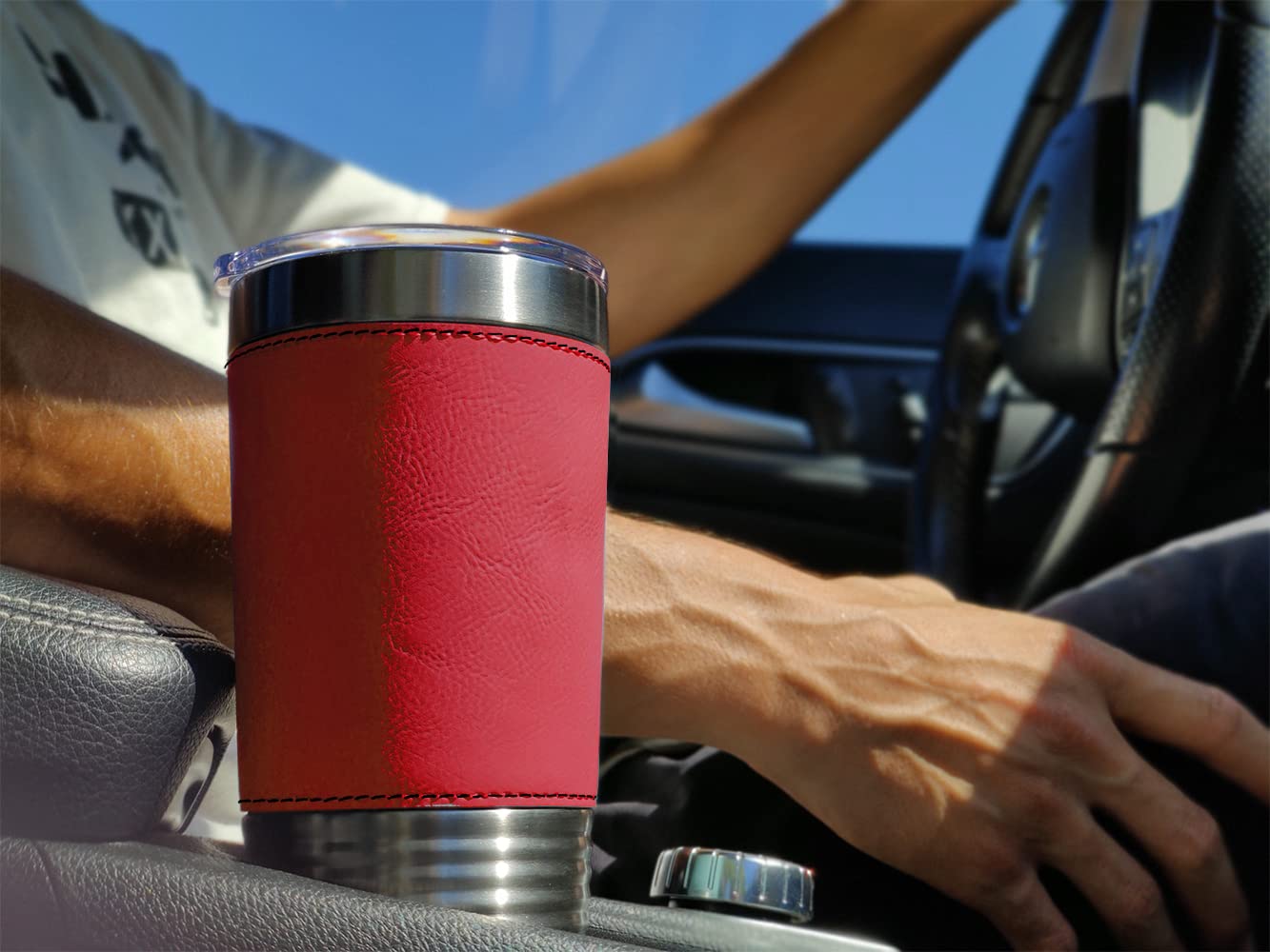 LaserGram 20oz Vacuum Insulated Tumbler Mug, Queen Crown, Personalized Engraving Included (Faux Leather, Red)