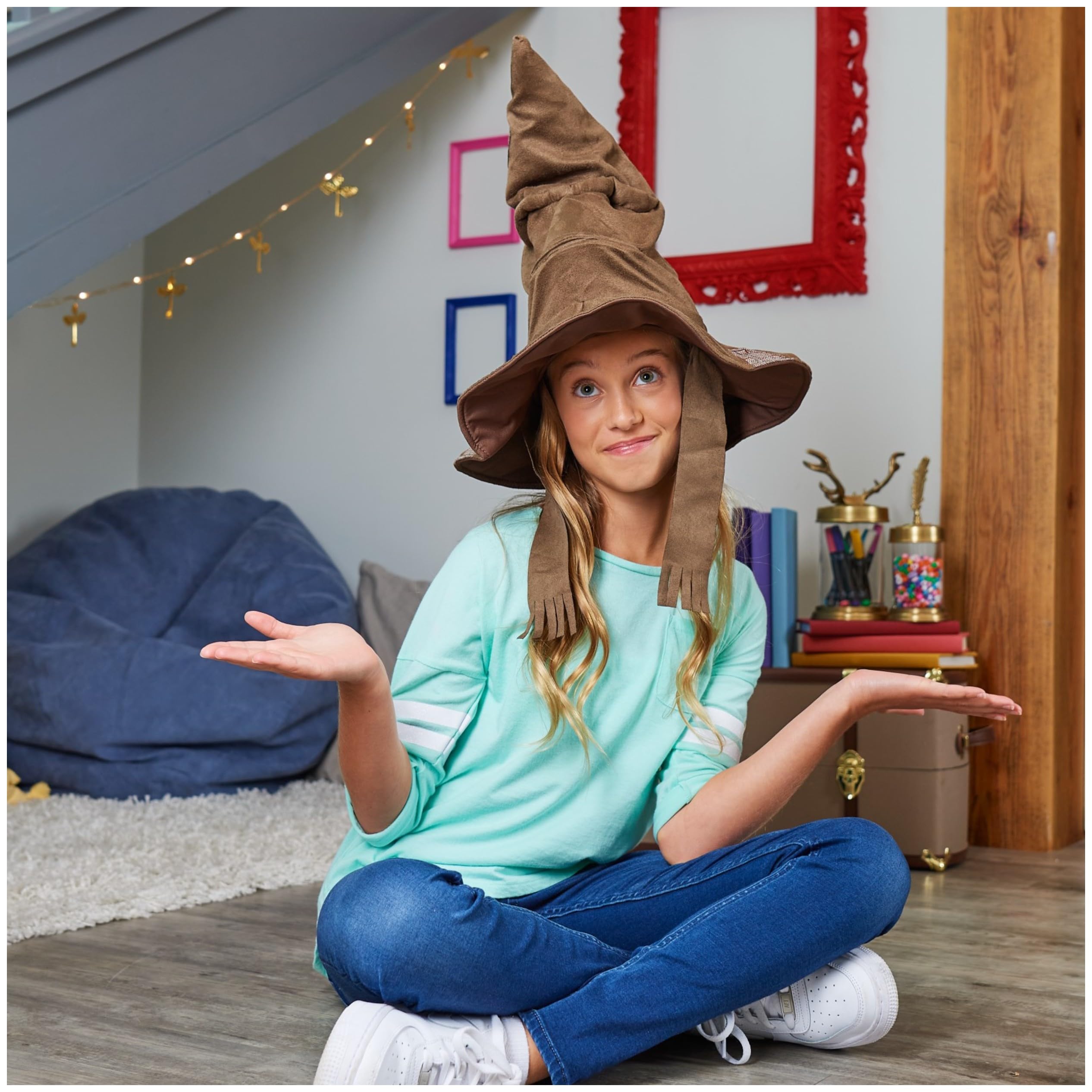 Wizarding World Harry Potter, Talking Sorting Hat with 15 Phrases for Pretend Play, Kids Toys for Ages 5 and up