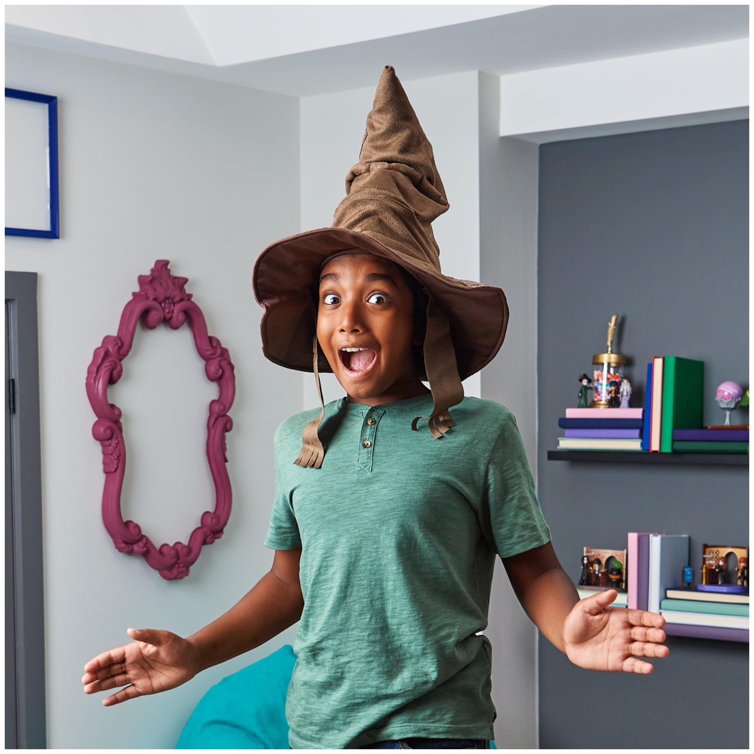 Wizarding World Harry Potter, Talking Sorting Hat with 15 Phrases for Pretend Play, Kids Toys for Ages 5 and up