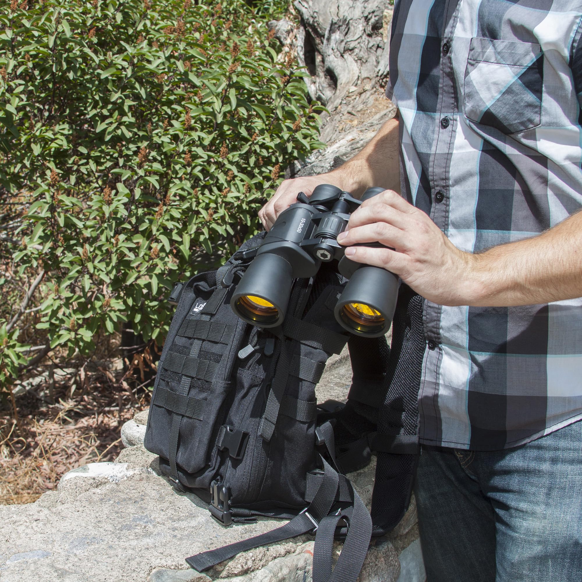 Barska Gladiator 10-30x50 Zoom Binoculars with Tripod Adaptor for Stargazing, Birding, Hiking, Sports, Travelling, Camping