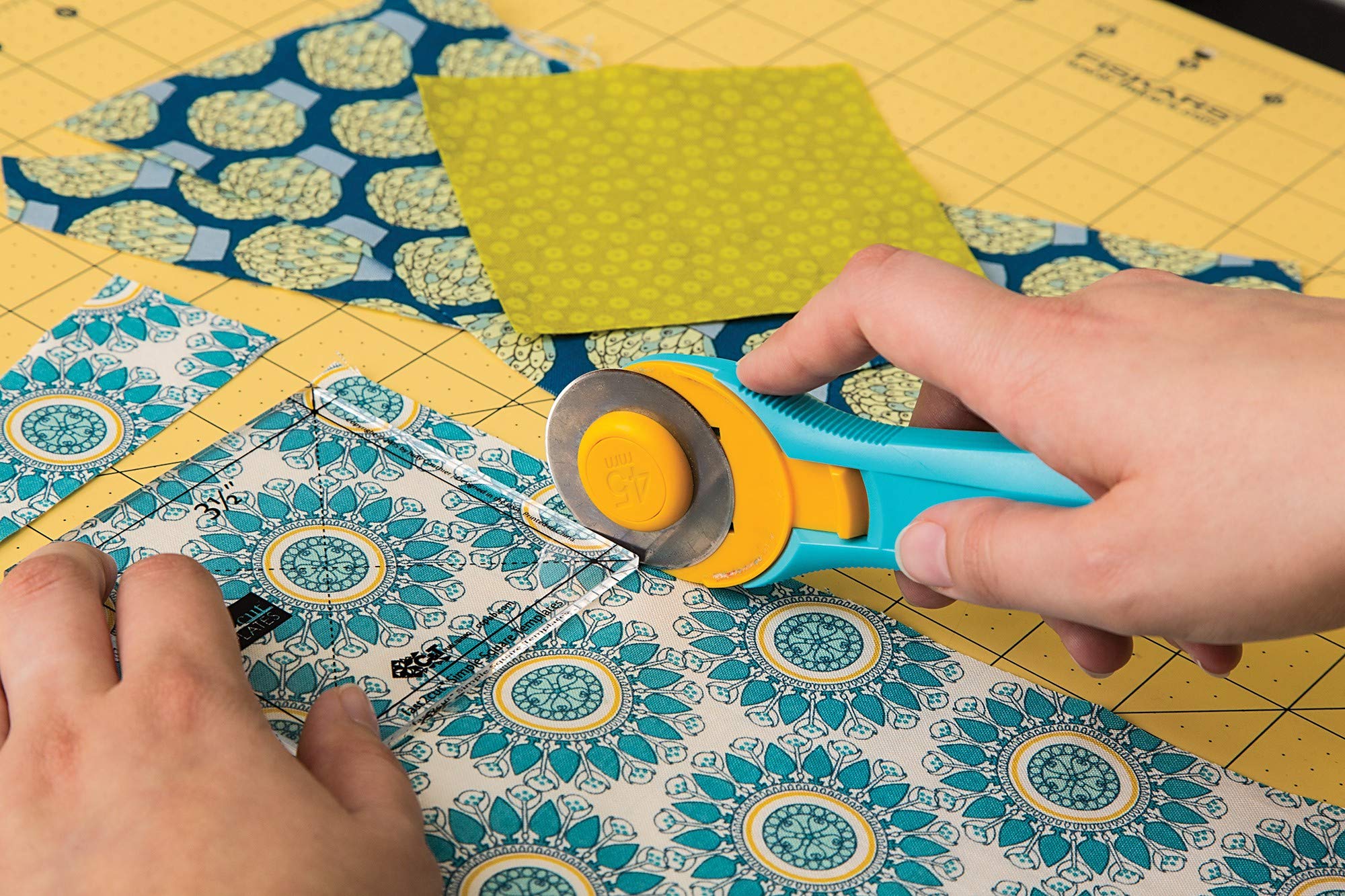 fast2cut® Simple Square Templates: Quickly Cut 3 1/2", 4 1/2" & 5 1/2" Squares