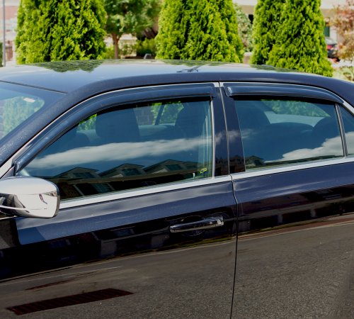 Auto Ventshade [AVS] Ventvisor / Rain Guards | Outside Mount, Smoke Color, 4 pc | 94170 | Fits 1991 - 1996 Buick Park Avenue/Oldsmobile 98