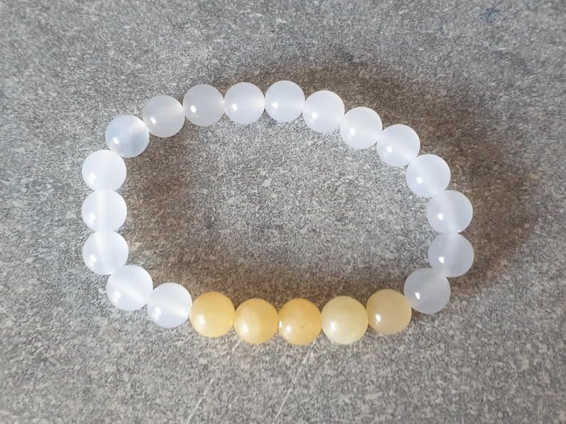LKBEADS Natural White Agate & Yellow Jade 8mm rondelle smooth 7inch Semi-Precious Gemstones Beaded Bracelets for Men Women Healing Crystal Stretch Beaded Bracelet Unisex