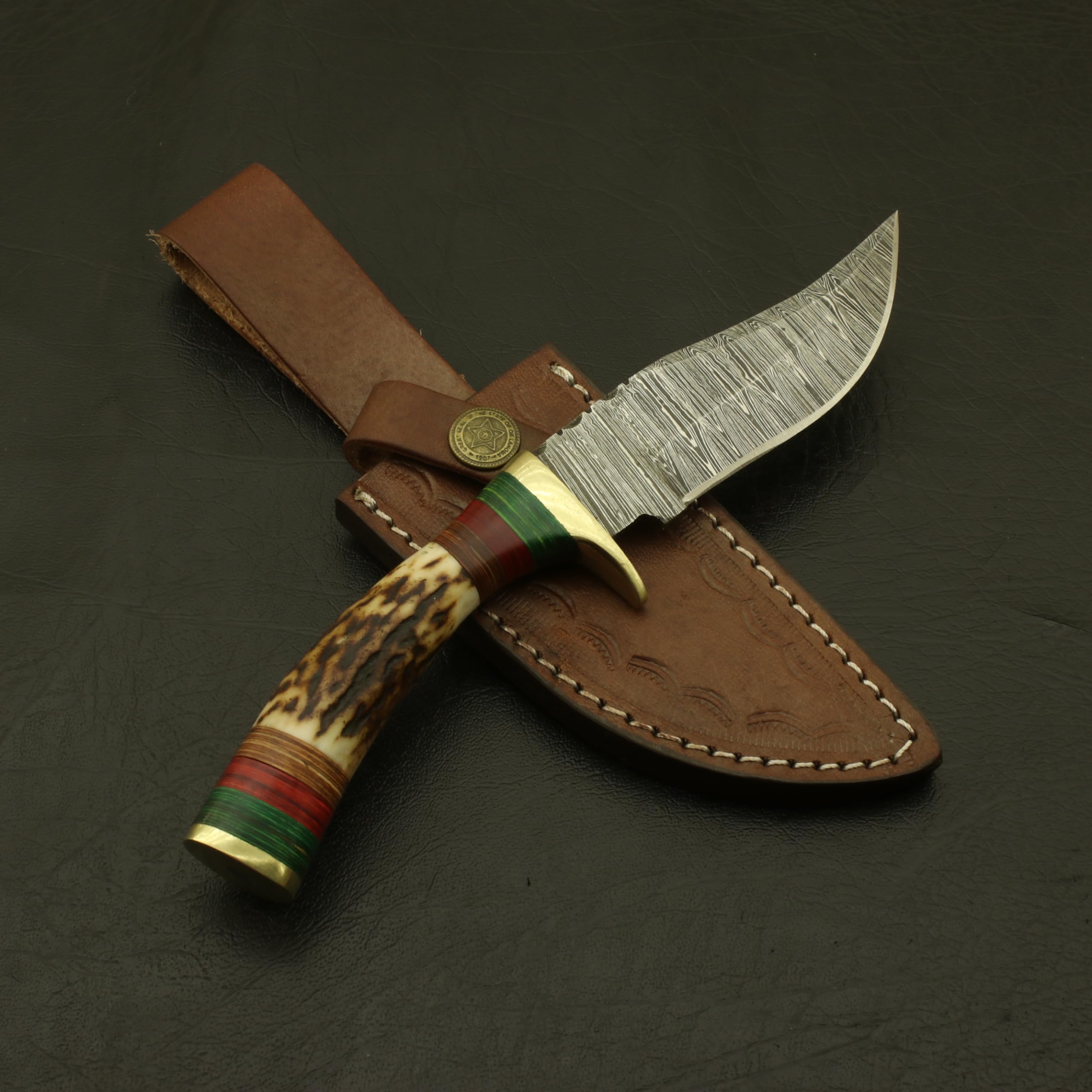Handmade Damascus Steel Hunting knife Handle Stag Horn Bolster Beautiful Handle comes with Pure Leather Sheath | Camping Damascus Knife EDC