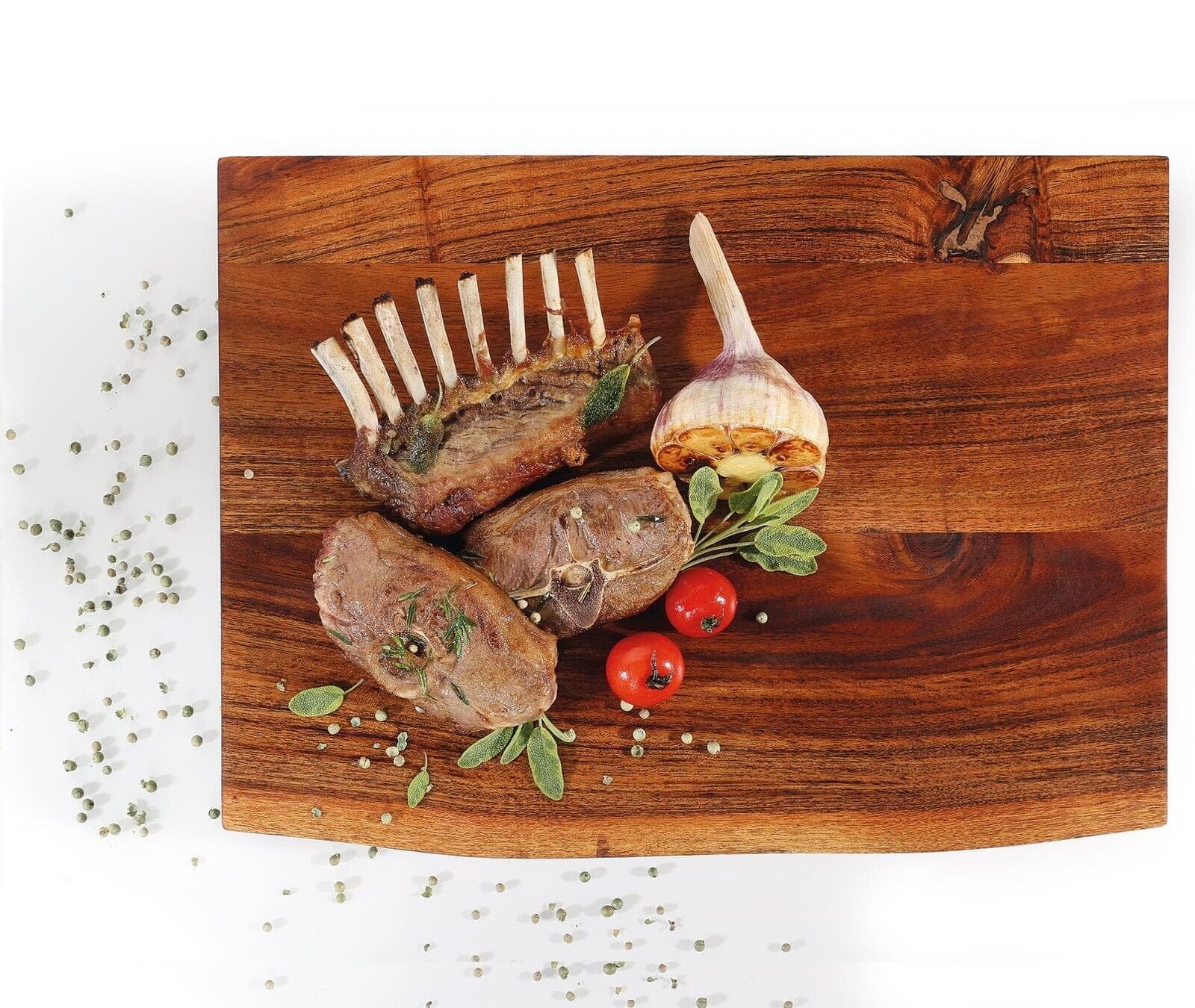 Zassenhaus Chopping Board Made of Acacia Wood, Solid Chopping Block, Wooden Chopping Board for Meat, Sustainably Grown Hardwood, Kitchen Board, 16" x 11.8" x 2"