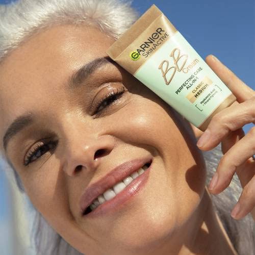 Garnier Miracle Skin Perfector BB Cream medium up to 24-hour hydration