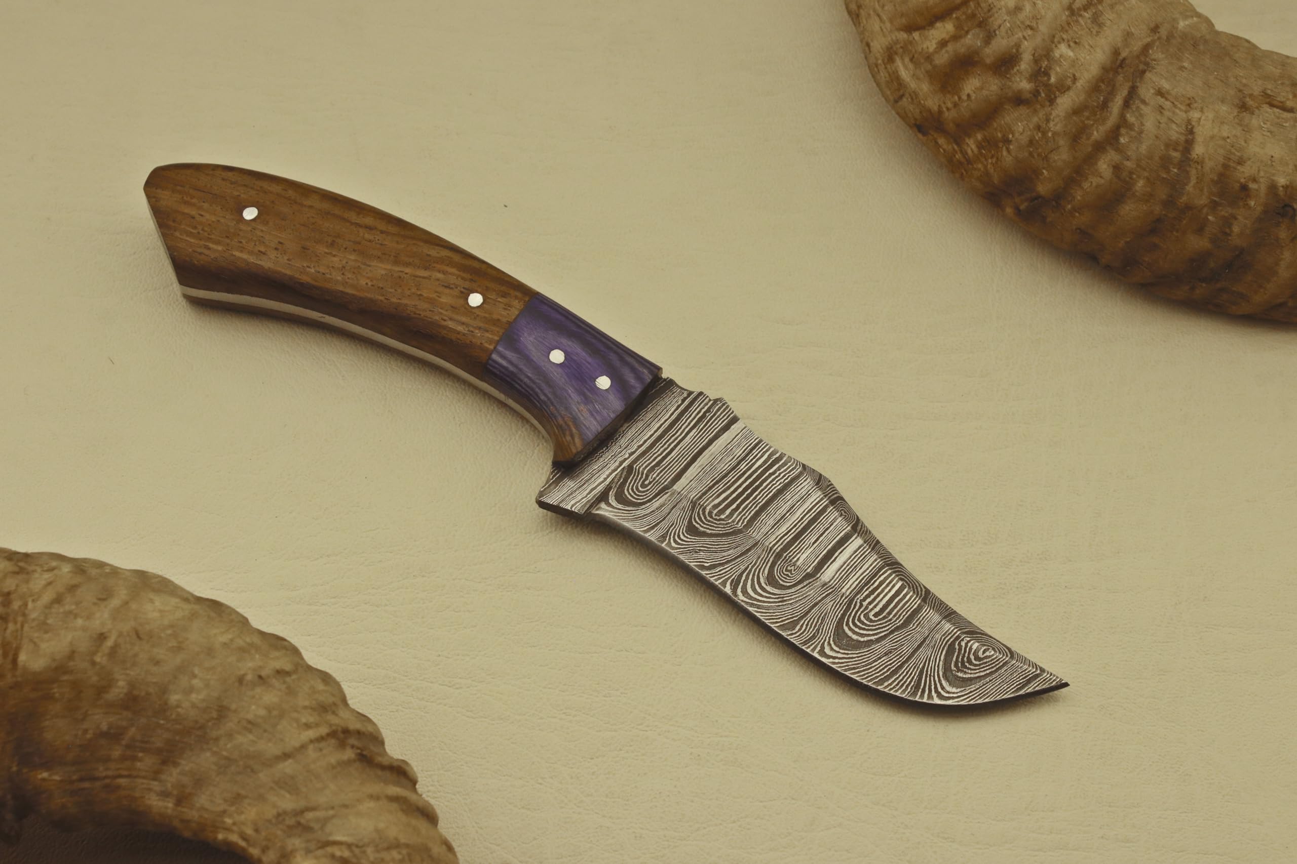 Custom Handmade Full Tang Damascus Steel Hunting Camping Skinner Knife - Wood Handle | Sheath | EDC