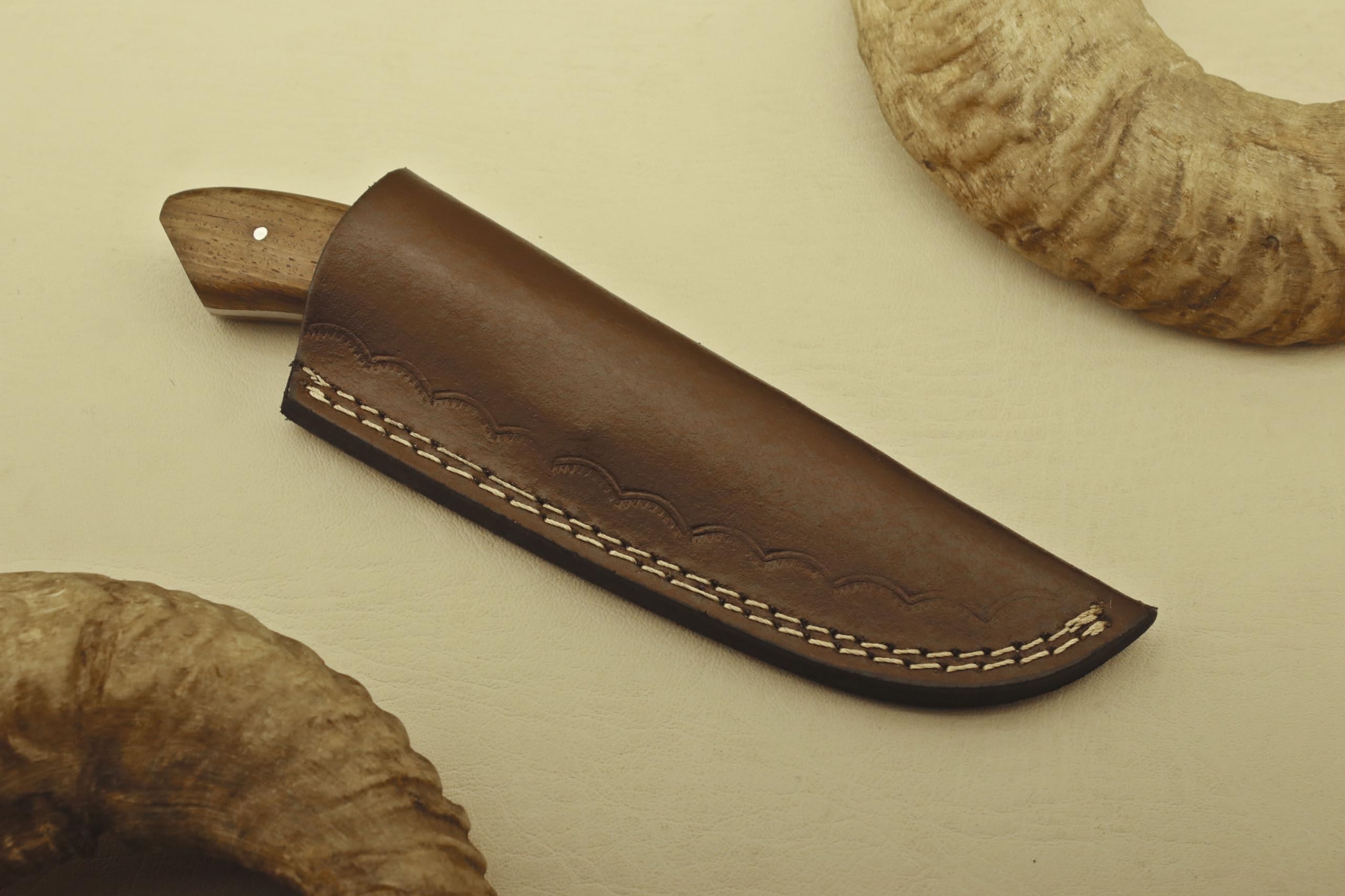 Custom Handmade Full Tang Damascus Steel Hunting Camping Skinner Knife - Wood Handle | Sheath | EDC