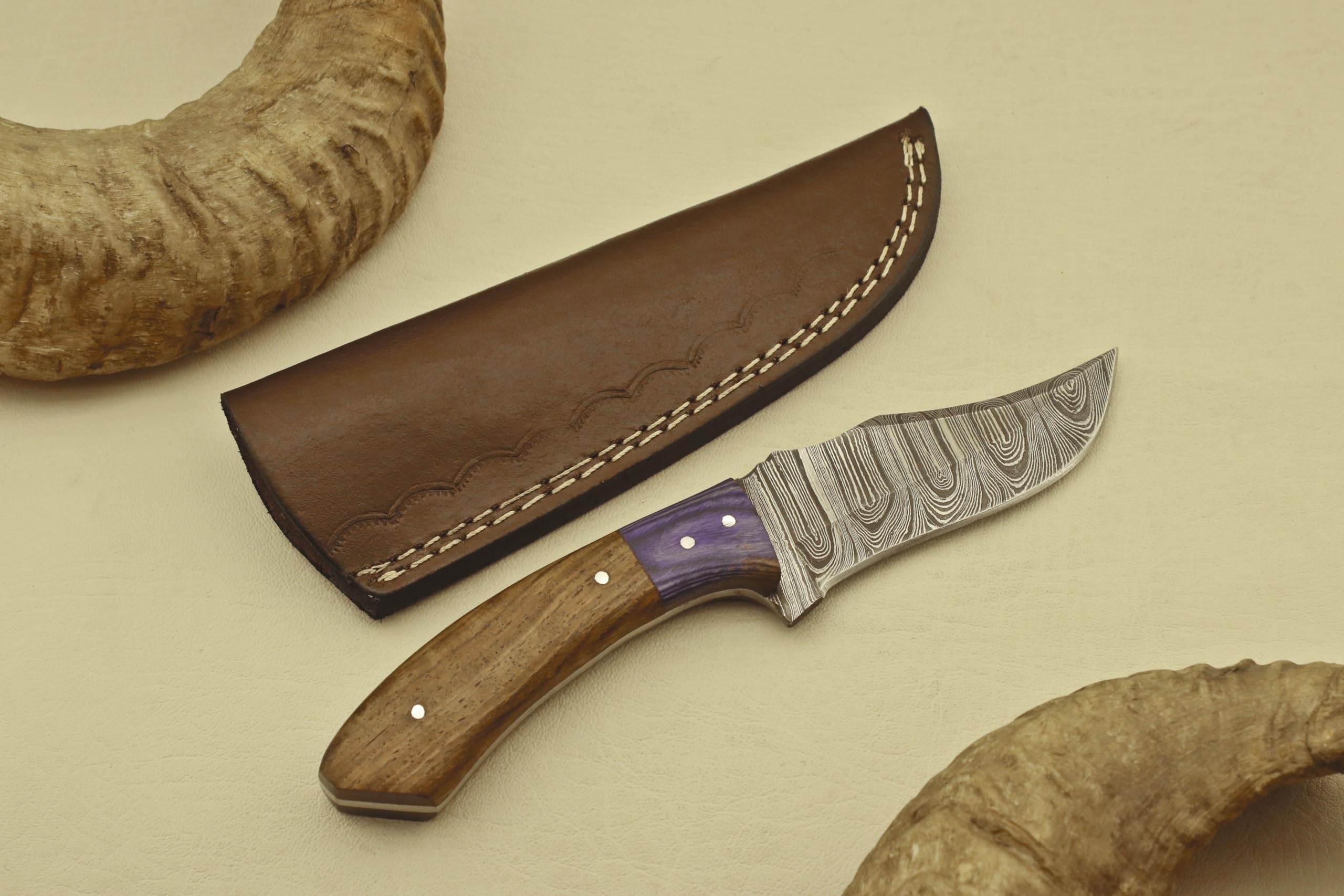 Custom Handmade Full Tang Damascus Steel Hunting Camping Skinner Knife - Wood Handle | Sheath | EDC