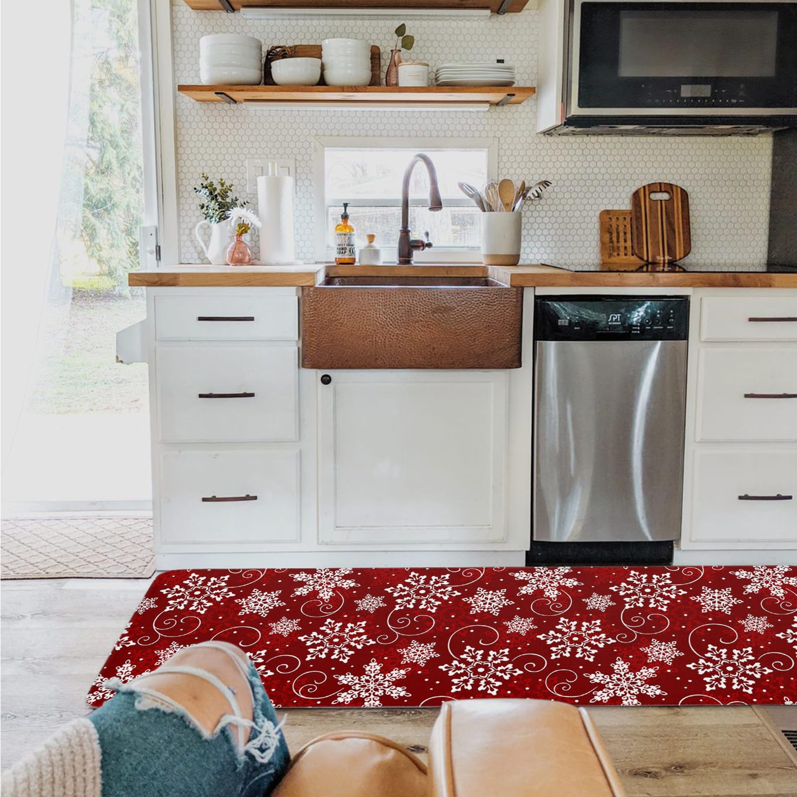 Briskdecor Kitchen Rugs - Winter Christmas Snowflake Red Cushioned Anti Fatigue Comfort Standing Kitchen Rugs for Floors, Non-Skid Waterproof Kitchen Mat, 20"x24"+20"x48"