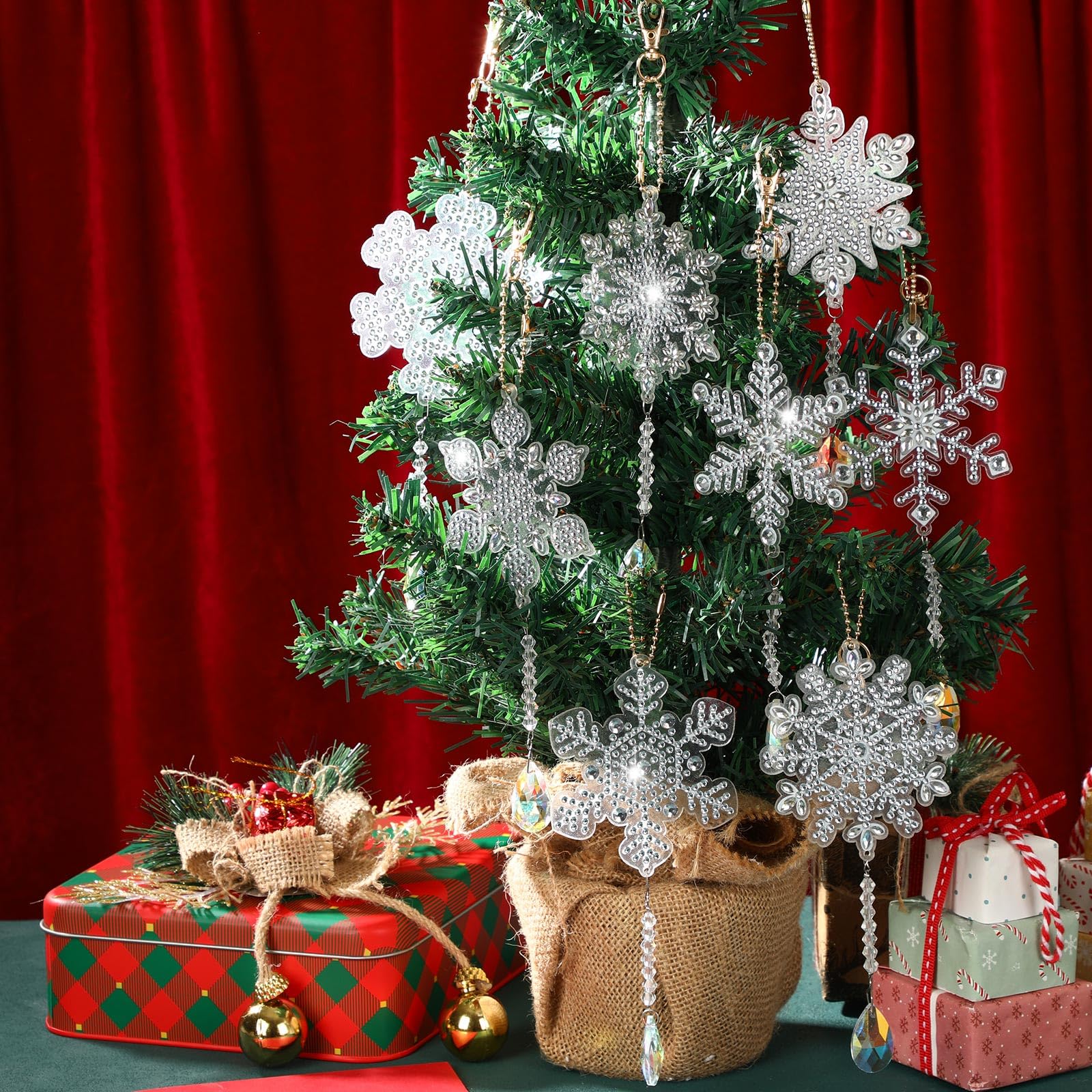 UPINS Snowflake Diamond Art Painting Kits, 8 Pcs 5D Christmas Diamond Art Ornaments DIY White Crystal Wind Chimes Ornaments for Christmas Tree Hanging Decor