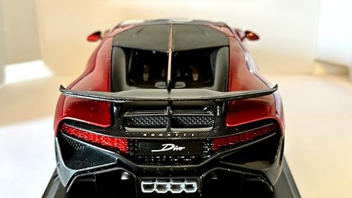 Bugatti Divo 1:18 Special Edition diecast car (red)