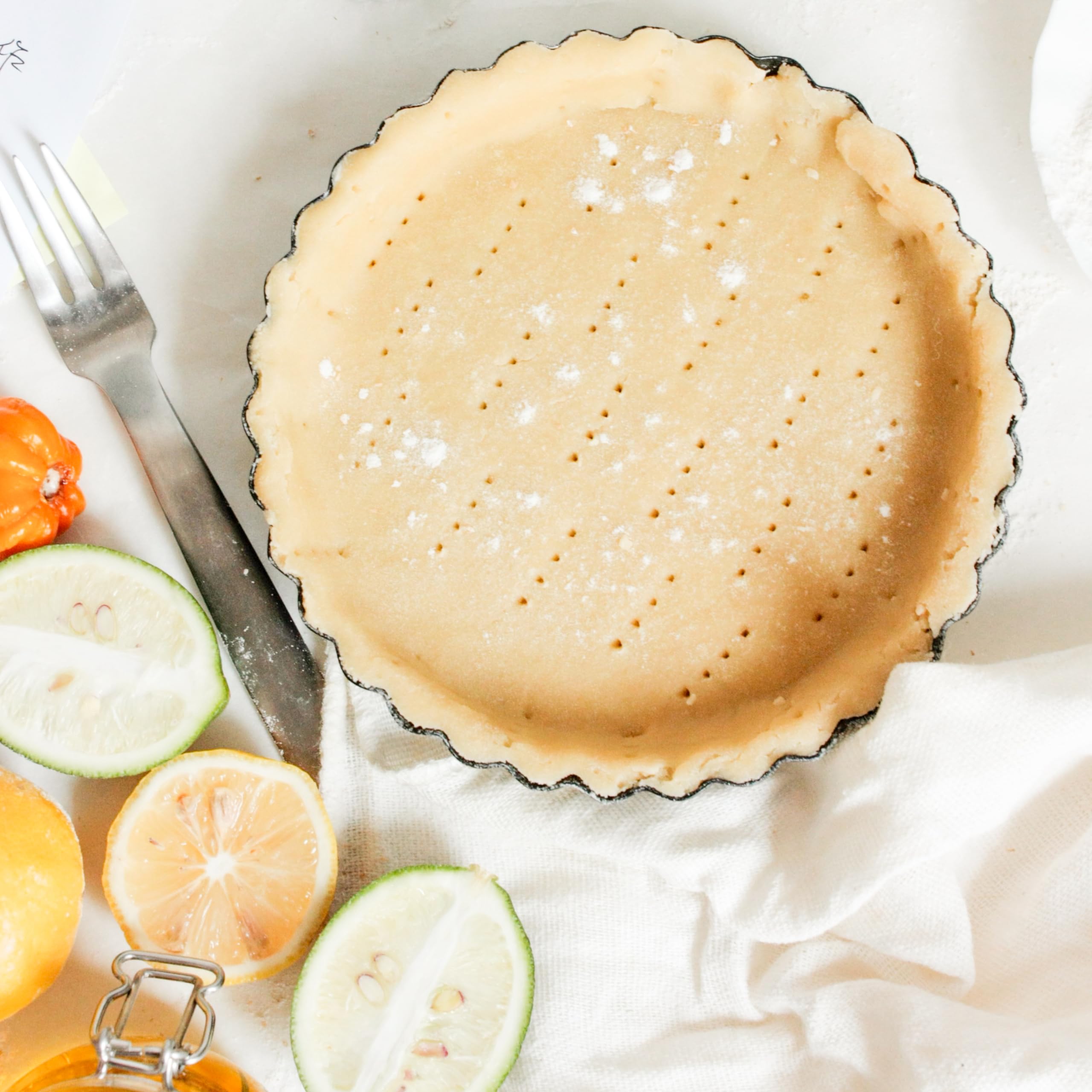 Cedilis 4 Pack Ceramic Mini Pie Pans, 6 inch Pot Pies Pan with Fluted Rims, 10oz Small Pie Dish for Baking Individual Quiche, Tarts, Fruit Pies, Microwave and Dishwasher Safe, 4 Color