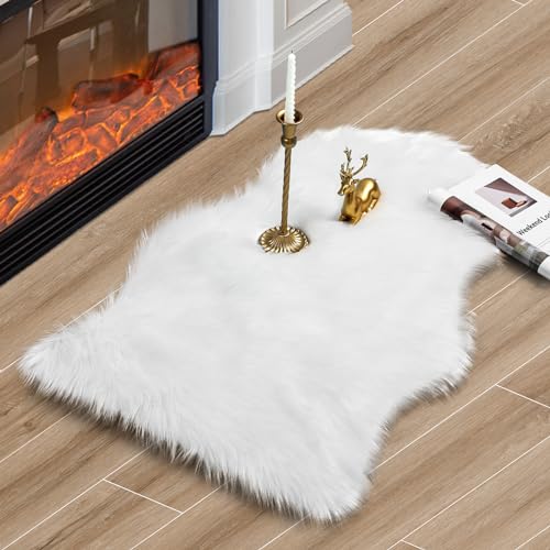 fruimul Faux Fur Rug, Fluffy Shaggy Area Rug Ultra Soft 2 x 3 Feet Sheepskin Fur Rug, White Fuzzy Rug Machine Washable Shag Rug, Nursery Decor Throw Rugs for Bedroom, Kids Room, Living Room(2x3)