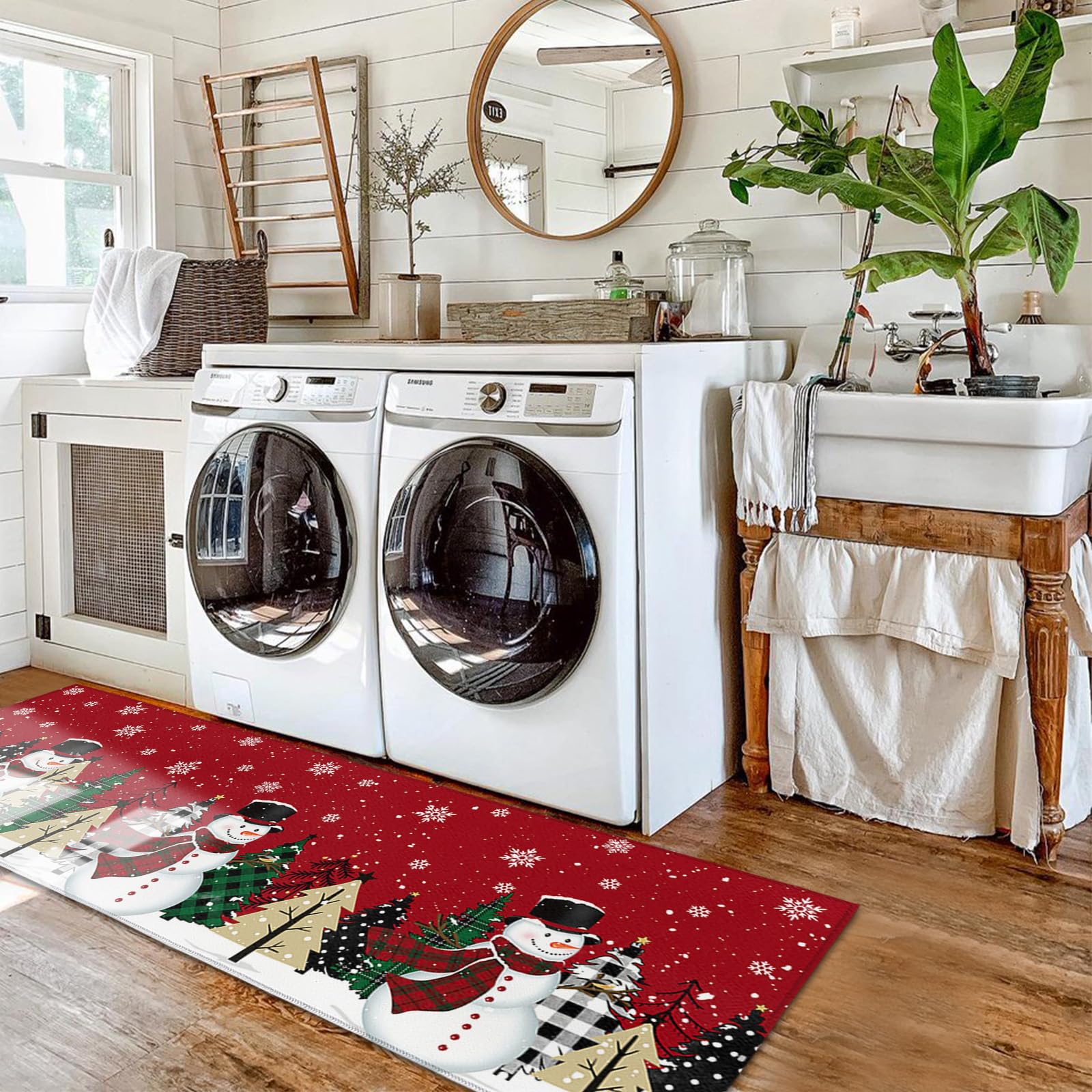 Miaklek Christmas Kitchen Rugs Anti Fatigue Mats for Kitchen Floor Cushioned Kitchen Rugs and Mats Non Slip Kitchen Runner Comfort Standing Mat, Cute Snowman Xmas Tree Winter Snowflake Red