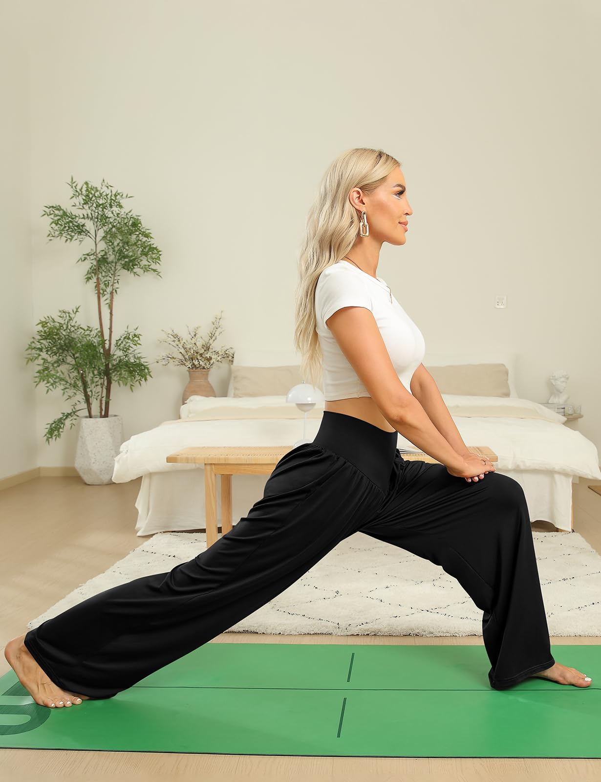 UEU Womens Wide Leg Pants Casual Loose Yoga Lounge Elastic V-Shaped High Waist Palazzo Pants with Pockets, Black, Small