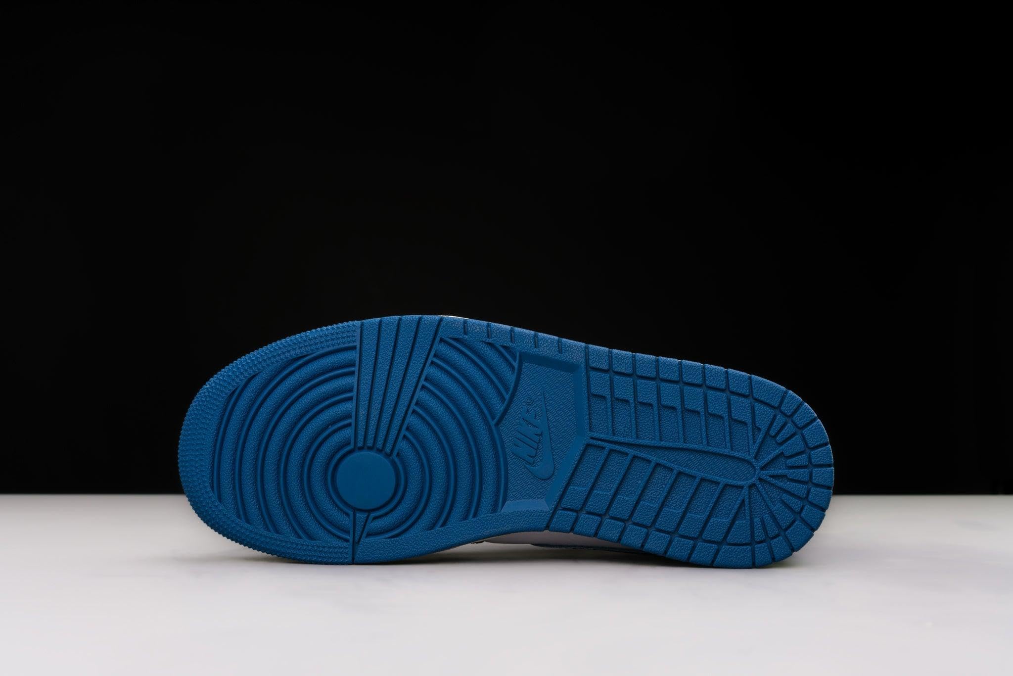 Air Jordan 1 Mid French Blue (Women's) Style Code: BQ6472-146, Blauw, 8.5 AU