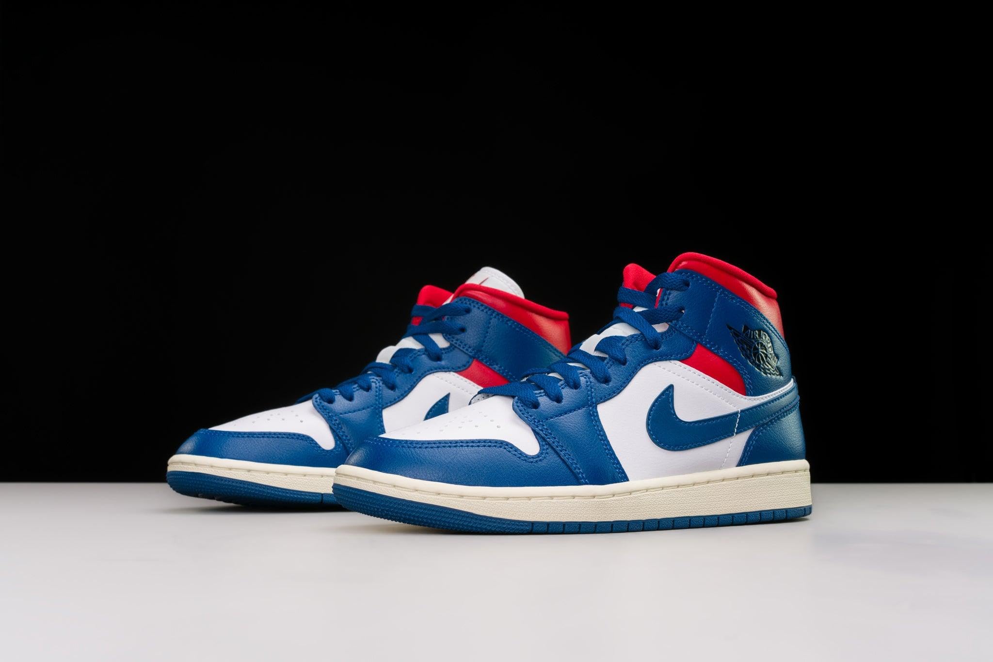 Air Jordan 1 Mid French Blue (Women's) Style Code: BQ6472-146, Blauw, 5 AU