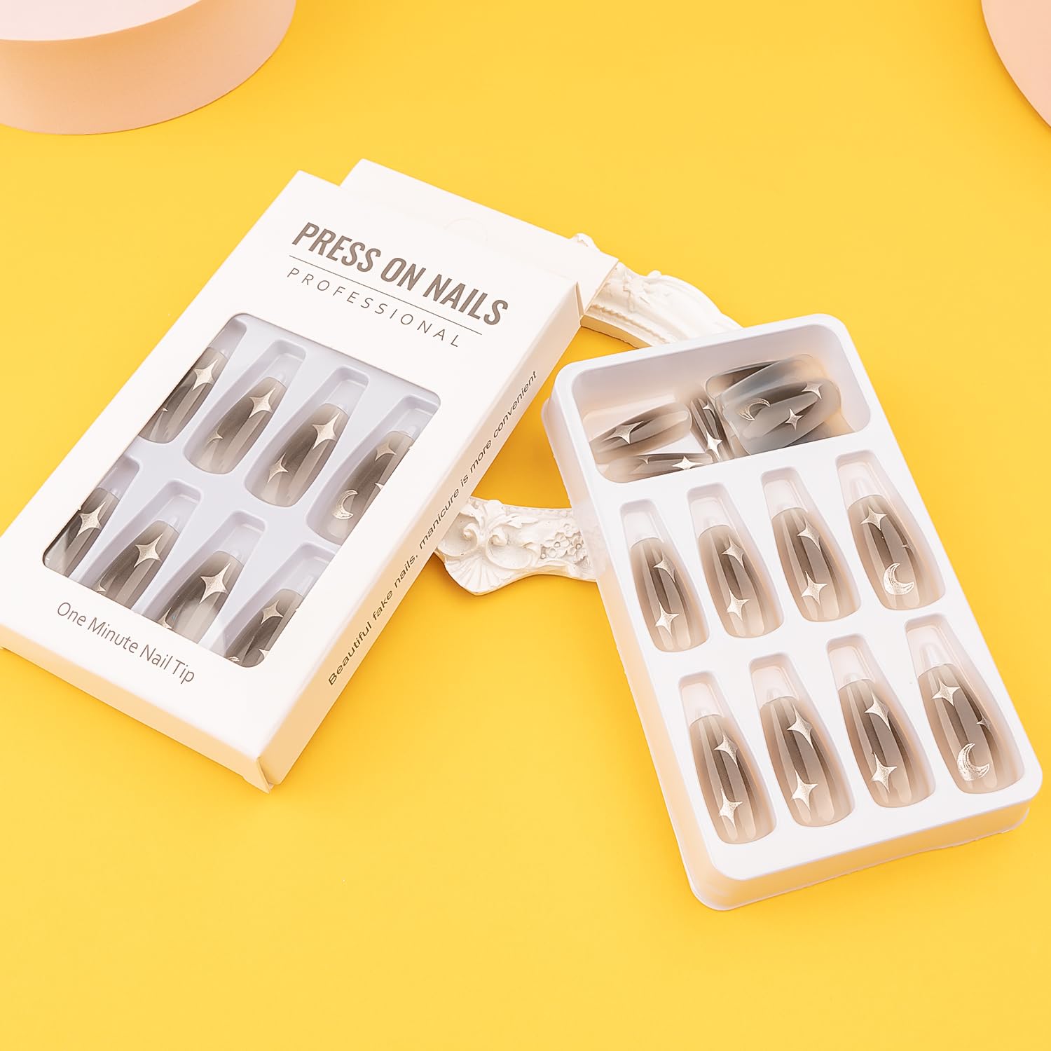 24Pcs Black Press on Nails Long Star Moon Fake Nails Full Cover Luxurious Acrylic Nails Glue on Nails Glossy Gradient False Nails Stick on Nails for Women