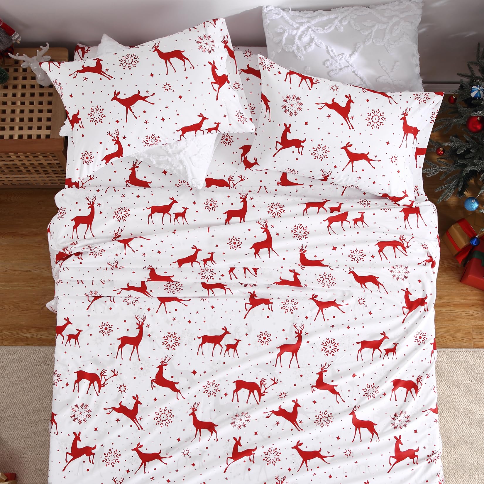CAROMIO Christmas Sheets Twin, Soft Brushed Microfiber Bed Sheet Set, 16 Inches Deep Pocket Fitted Sheet Winter Holiday Sheets Set (Red Reindeer, Twin)