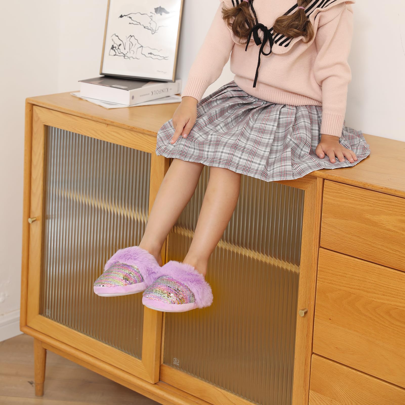 Girls Plush House Slippers Fluffy Sequin Slippers, Cute Faux Fur Slip-on Shoes Memory Foam House Slipper