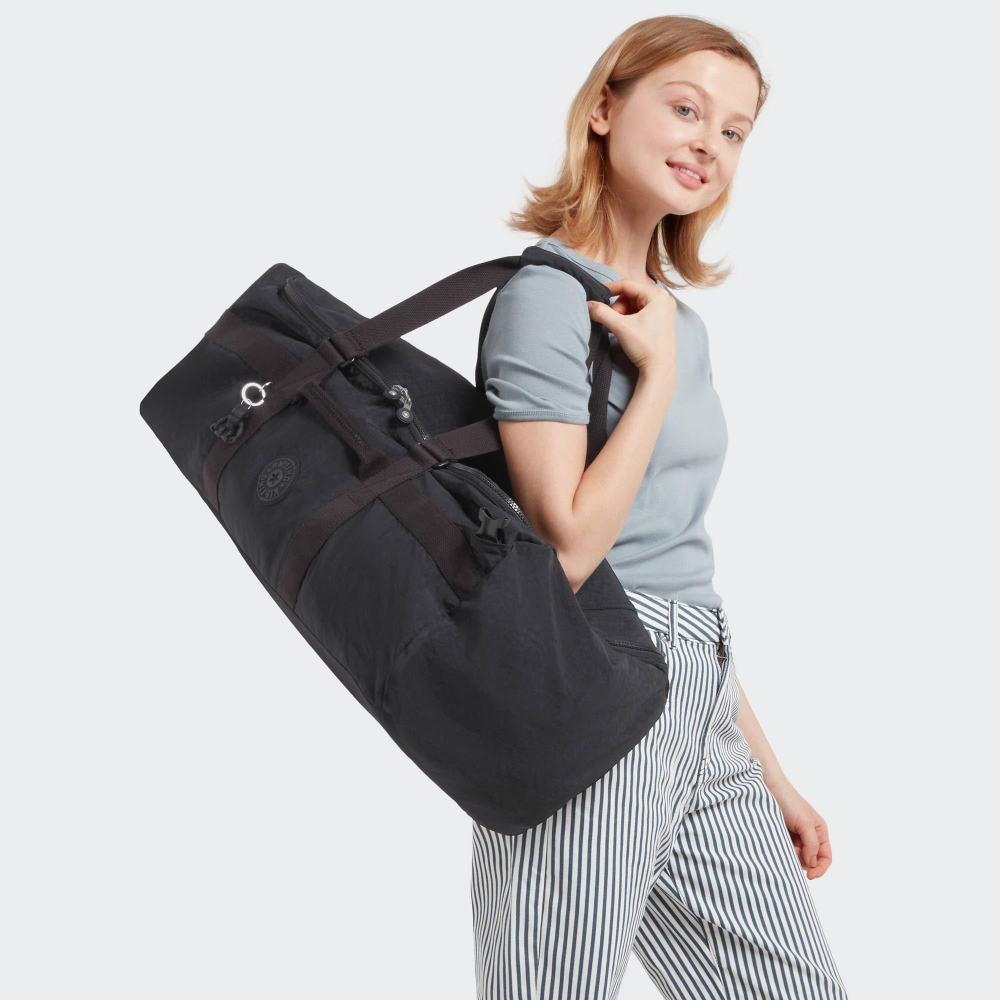 Kipling Women's Jonis Medium Duffle Black Noir