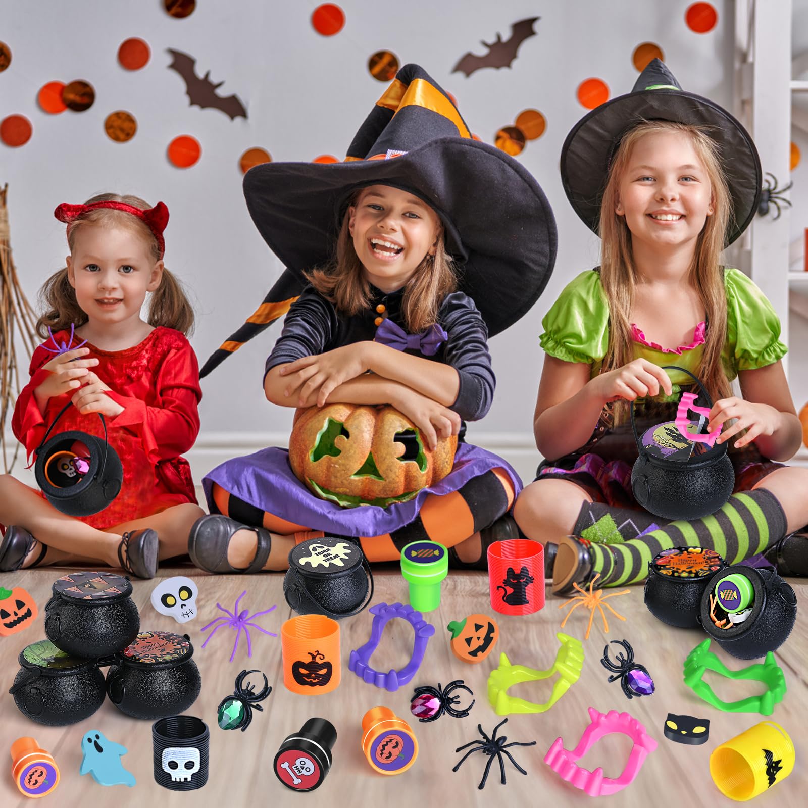 Letapapa 256 PCS Halloween Party Favors for Kids, 32 Pack Prefilled Small Plastic Witch Cauldron With Assorted Halloween Toy In Bulk, Miniatures for Kids Trick or Treat, Halloween Classroom Rewards