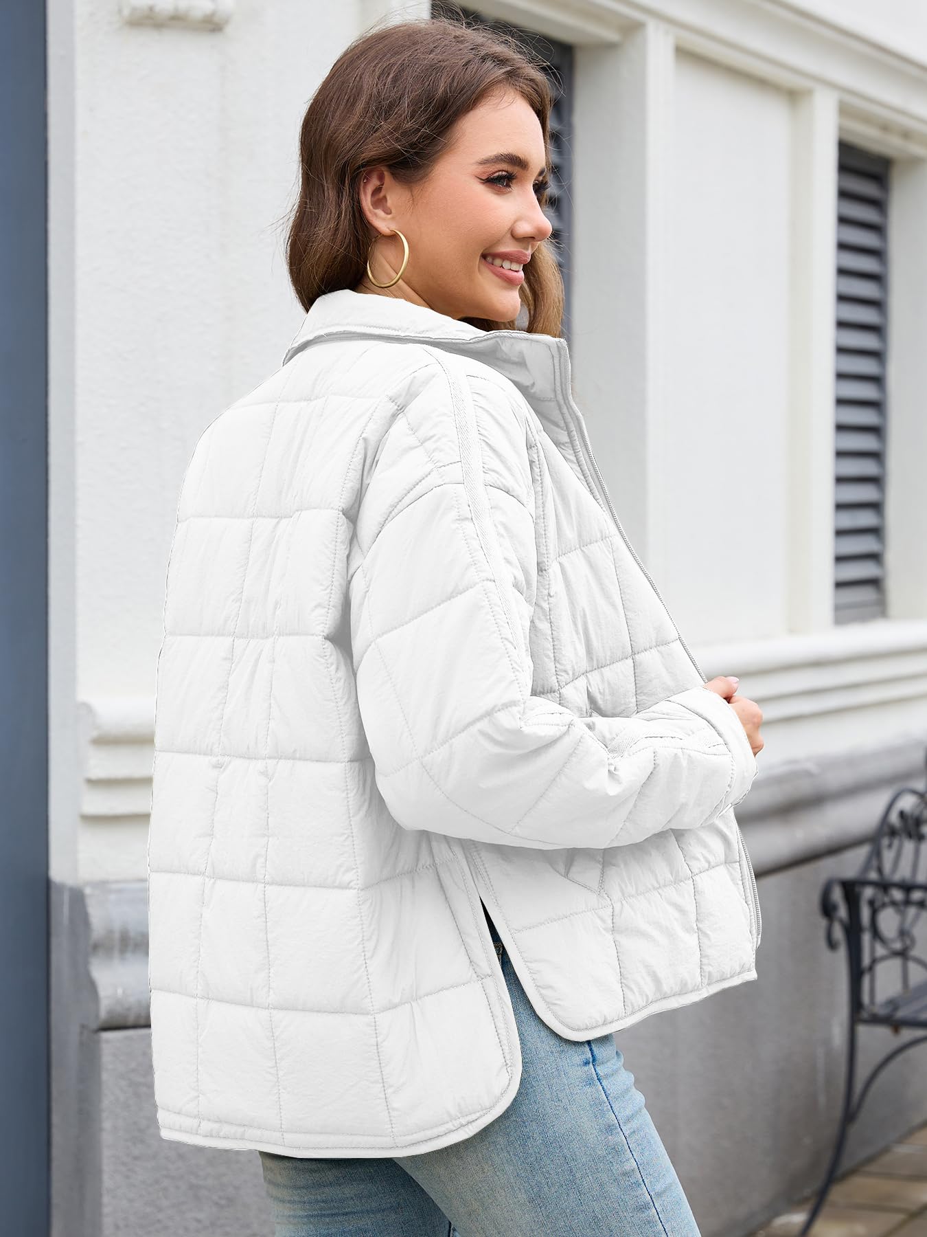 Muchpow Women's Lightweight Down Coat Long Sleeve Full Zipper Oversized Packable Short Puffer Jackets(White,Large)