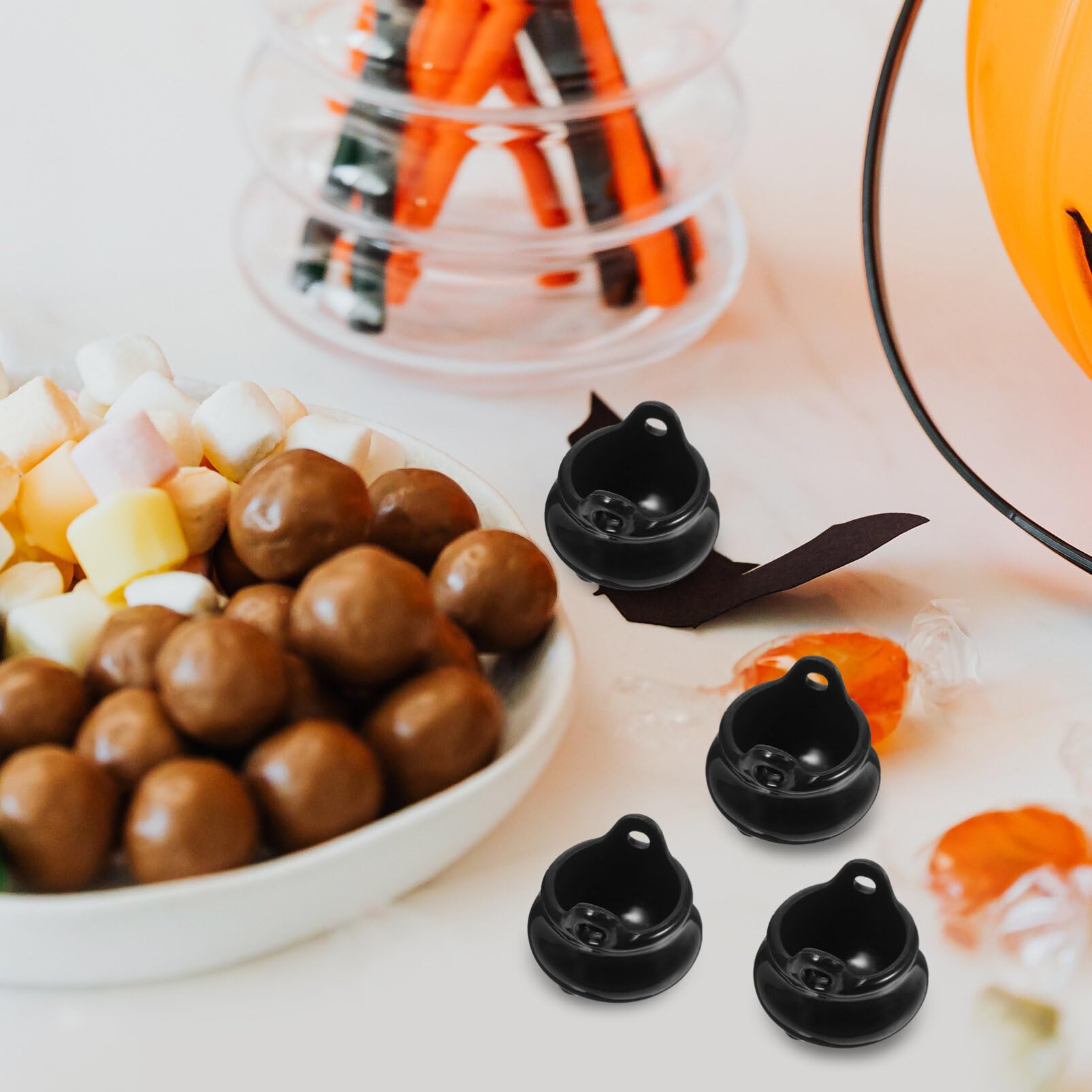 10pcs Miniature Witch Cauldron Model Halloween Cauldron Kettles Dollhouse Decor Party Favors Candy Holder Witch Props
