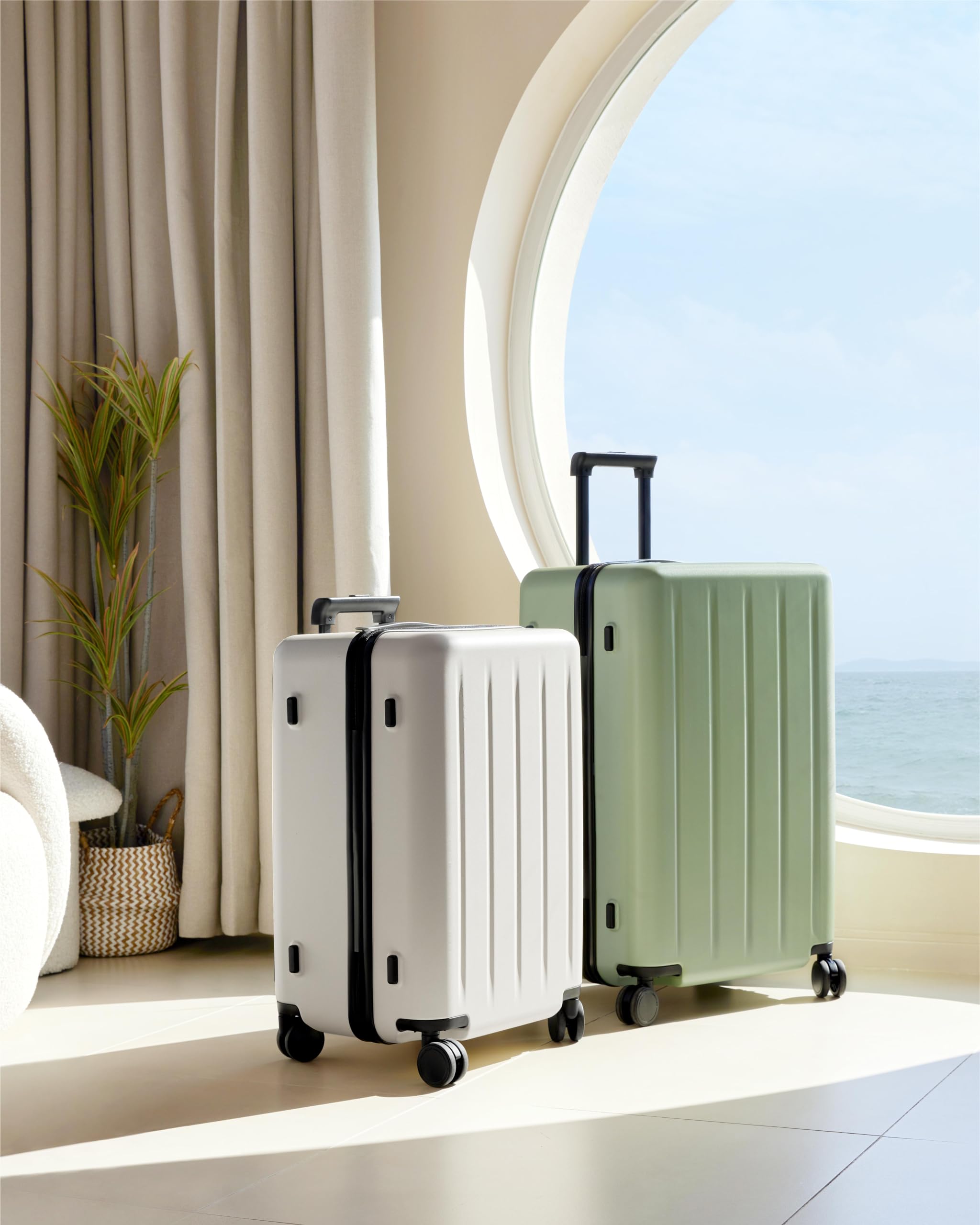 NINETYGO Hardside Scratch resistant Luggage, Spinner Suitcases Airline Approved with Wheels for Travel, Lightweight Luggage with TSA Lock (Solid White, Checked-22-Inch)