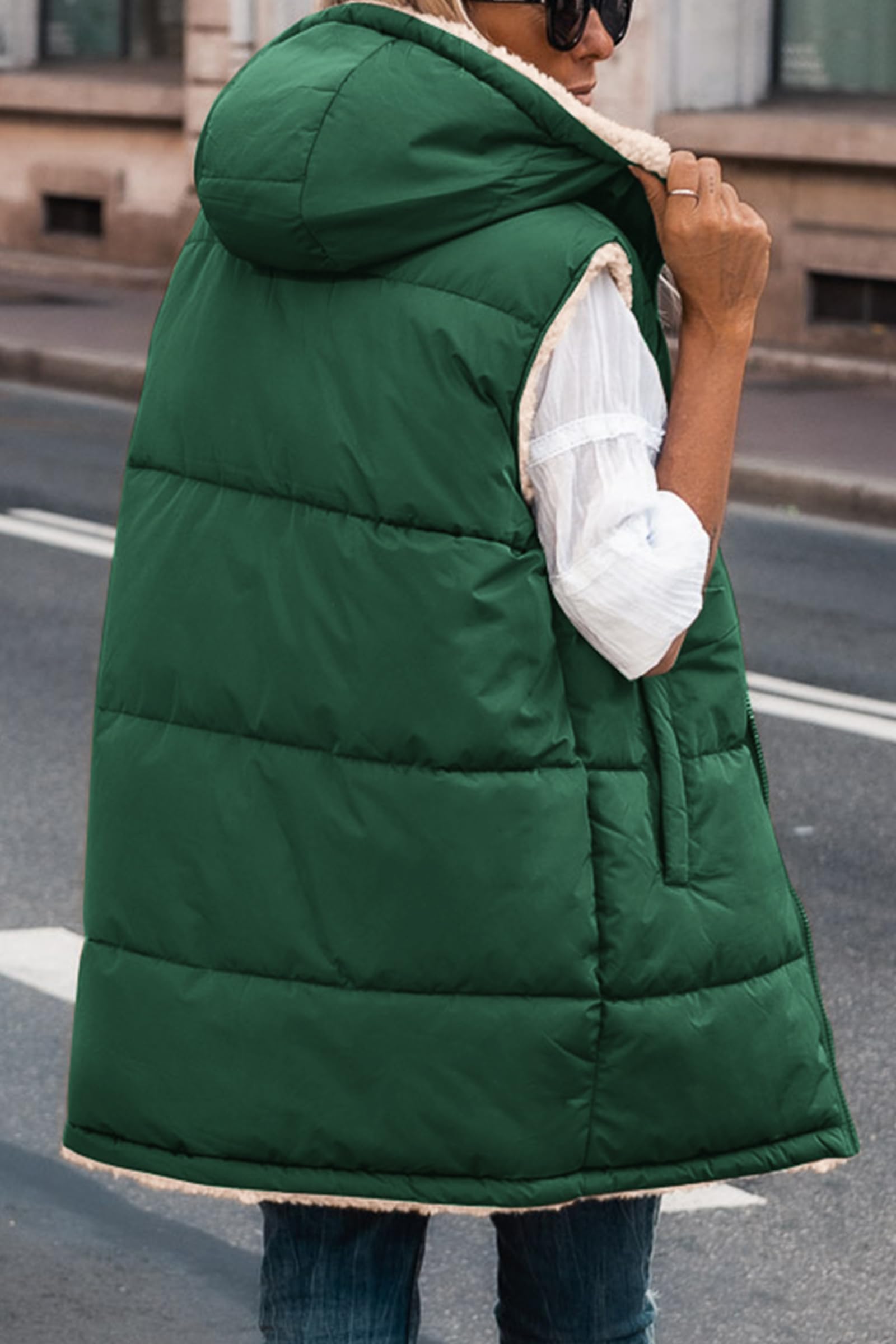 PRETTYGARDEN Womens 2025 Fall Reversible Vests Sleeveless Fleece Jacket Zip Up Hoodie Pockets Long Warm Winter Coat Outerwear (Dark Green,Large)