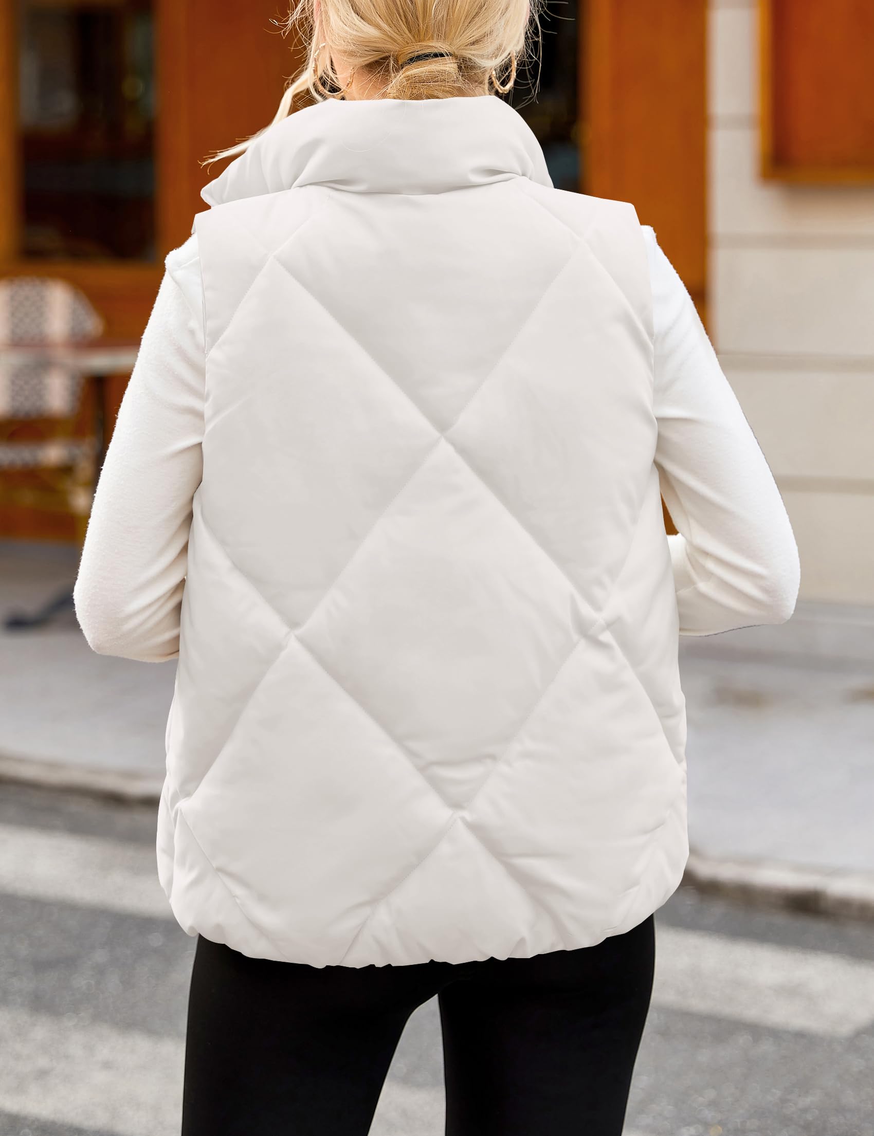 MEROKEETY Womens Puffer Vest Sleeveless Zip Up Quilted Coat Lightweight Stand Collar Gilet Jacket With Pockets White Large