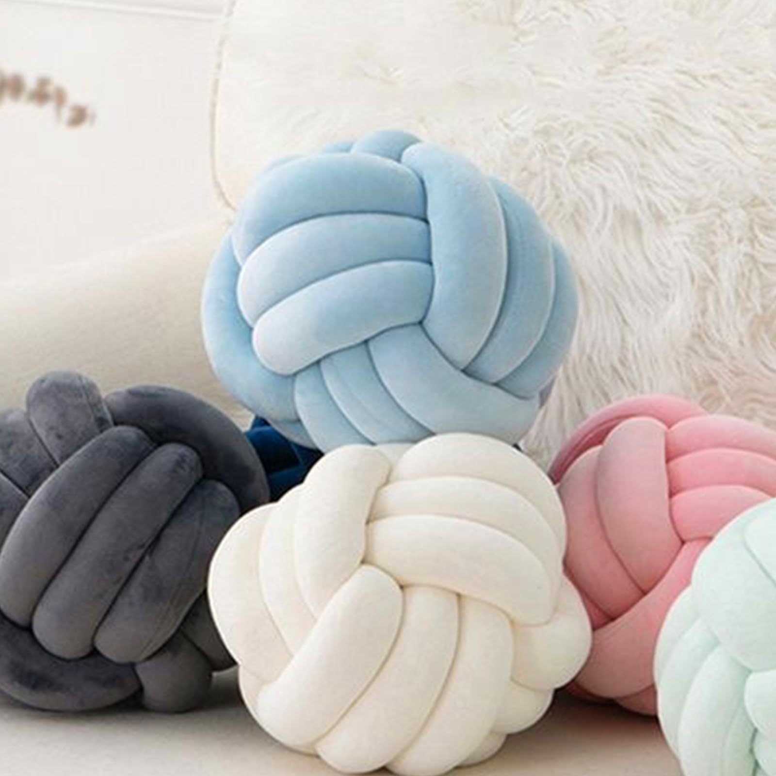 Velvet Chunky Yarn Bulky Giant Arm Knitting Yarn, Super Soft Jumbo Tube Weight, Fluffy DIY Crochet Hand Making Washable for Blanket, Pet Bed, Rugs Pillow (2.2lb-Light Blue)