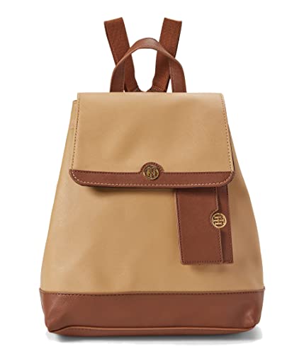 Tommy Hilfiger Gretta II Flap Backpack with Hangoff Saffiano PVC Tannin One Size