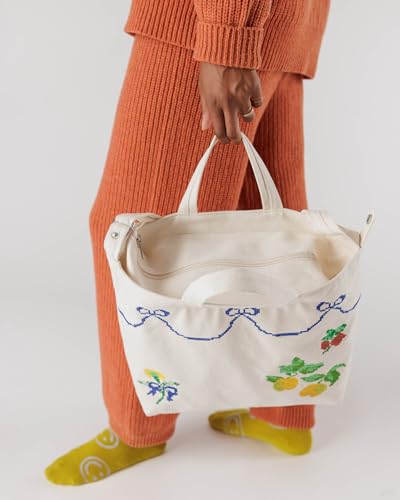 BAGGU Horizontal Zip Duck - Cross Stitch