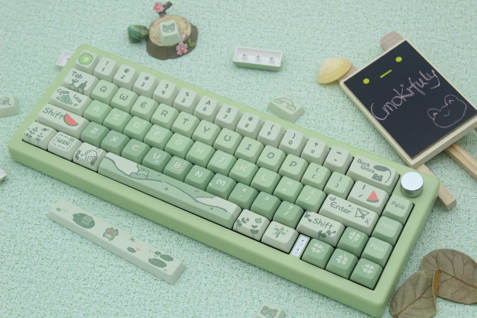 Cmokifuly Frog Cute Keycaps MDA Profile Custom PBT Green Keycap for Mechanical Keyboard,148 Keys Dye-Sub Cute Keycaps (Green Frog)