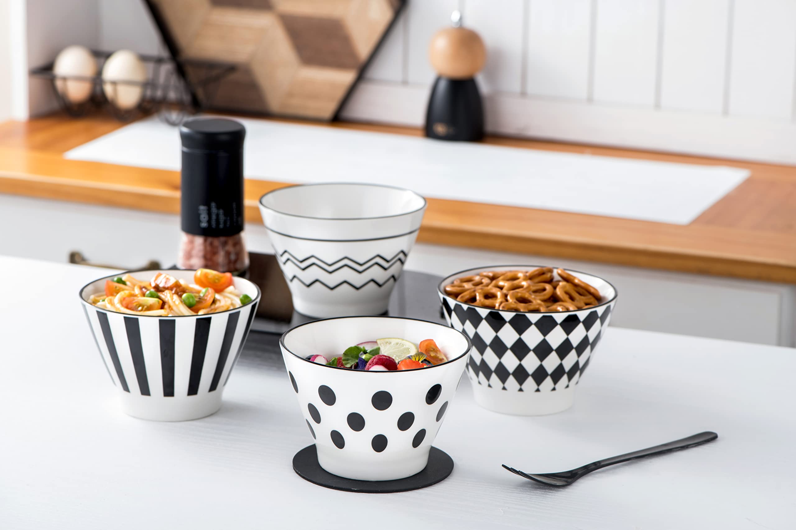 SYJAN HOME Black & White Bowls set of 4,Ceramic Soup Bowls for Kitchen,14 OZ Small Bowls for Dessert | Ice Cream | Salad | Fruits | Snacks | Rice | Cereal,Serving Dishes - 4.9 Inch